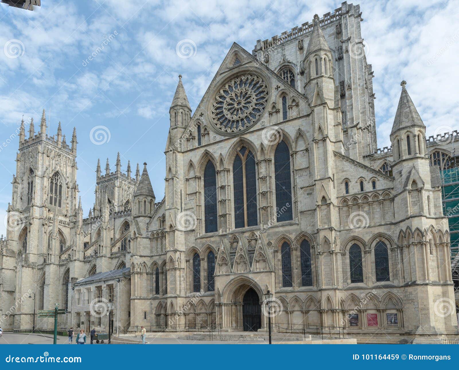 Puerta Del Sur De La Catedral De York Imagen de archivo editorial ...