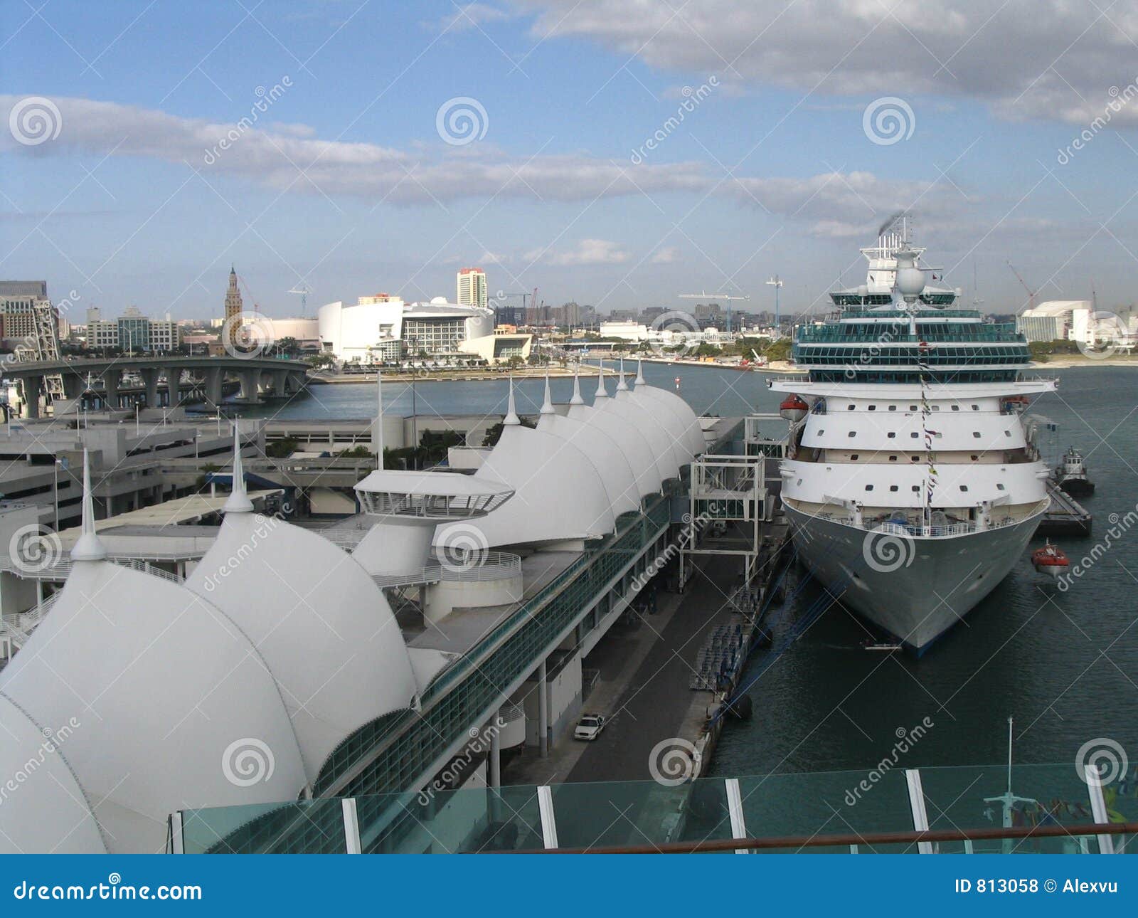 Puerto de Miami foto de archivo. Imagen de miami, noche - 813058