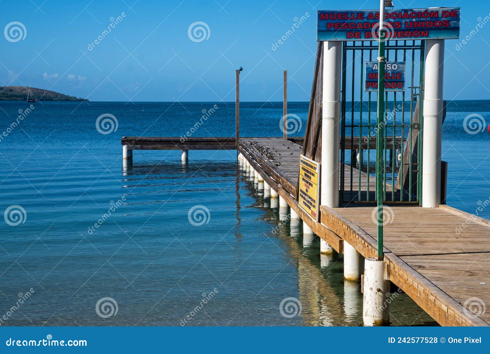 Puerto De Puerto Rico Boqueron Foto de archivo - Imagen de rompeolas ...