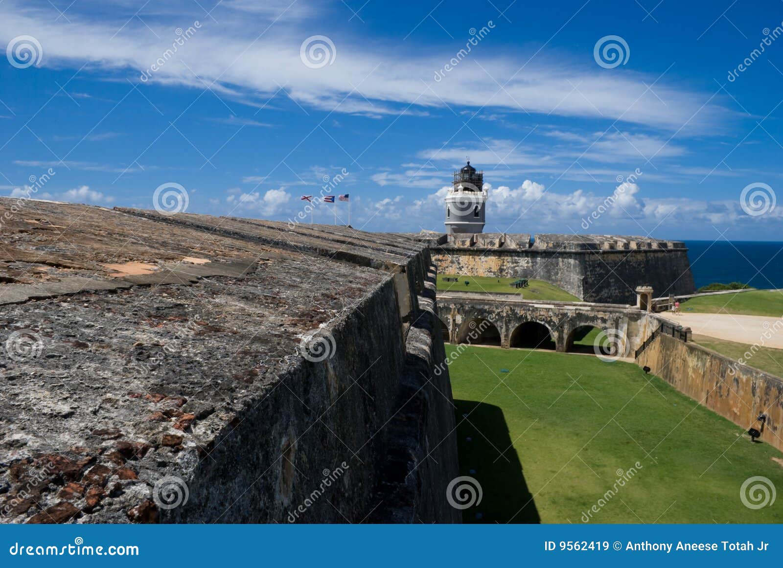 Puerto Rico - Fort El Morro Stock Image - Image of overhanging, morro ...