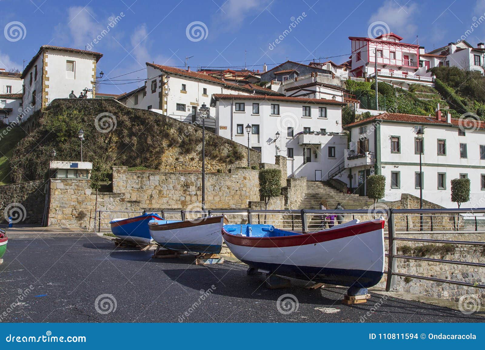 Puerto viejo de Guecho foto de archivo. Imagen de cielo - 110811594