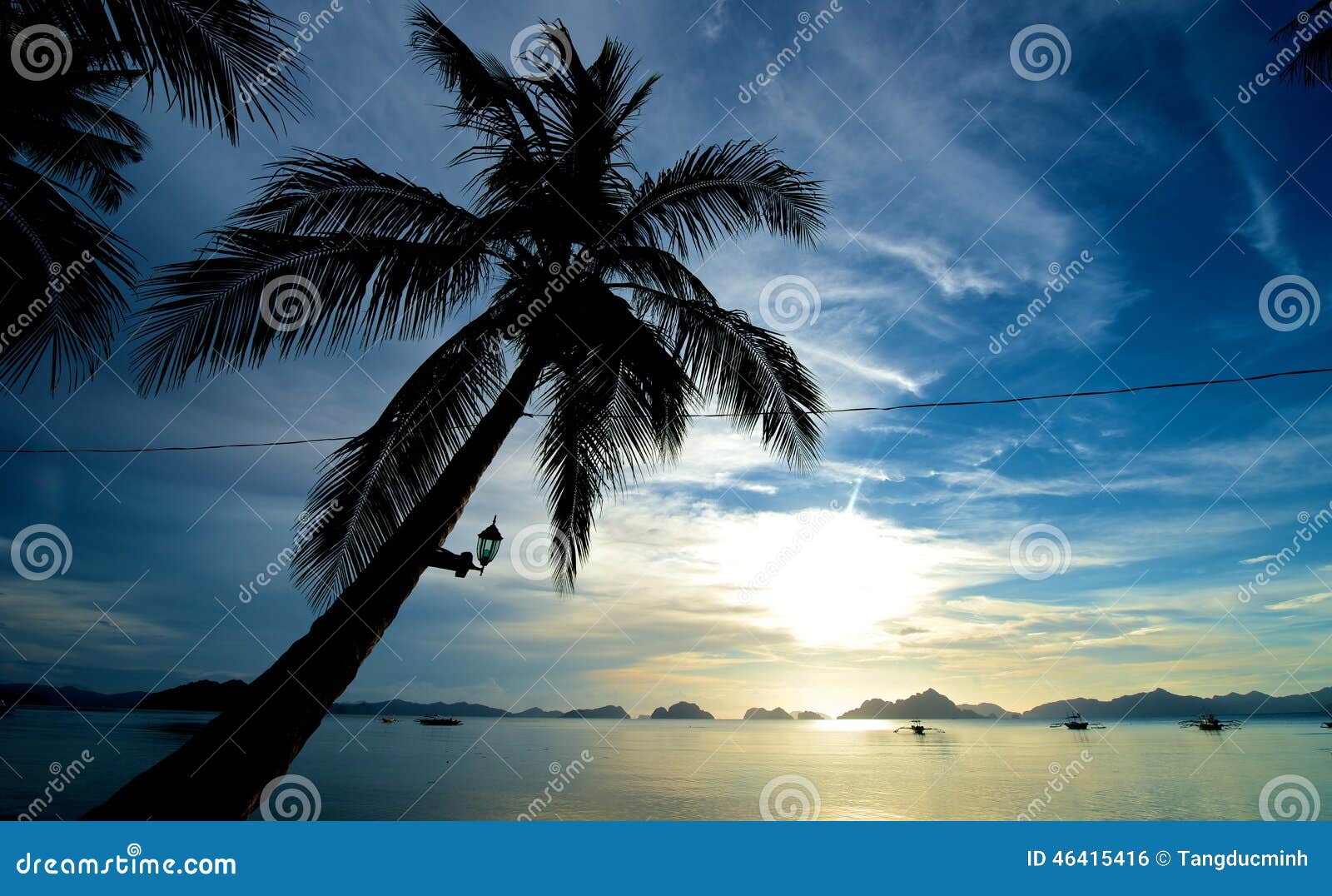 Puesta del sol del EL Nido foto de archivo. Imagen de cubo - 46415416