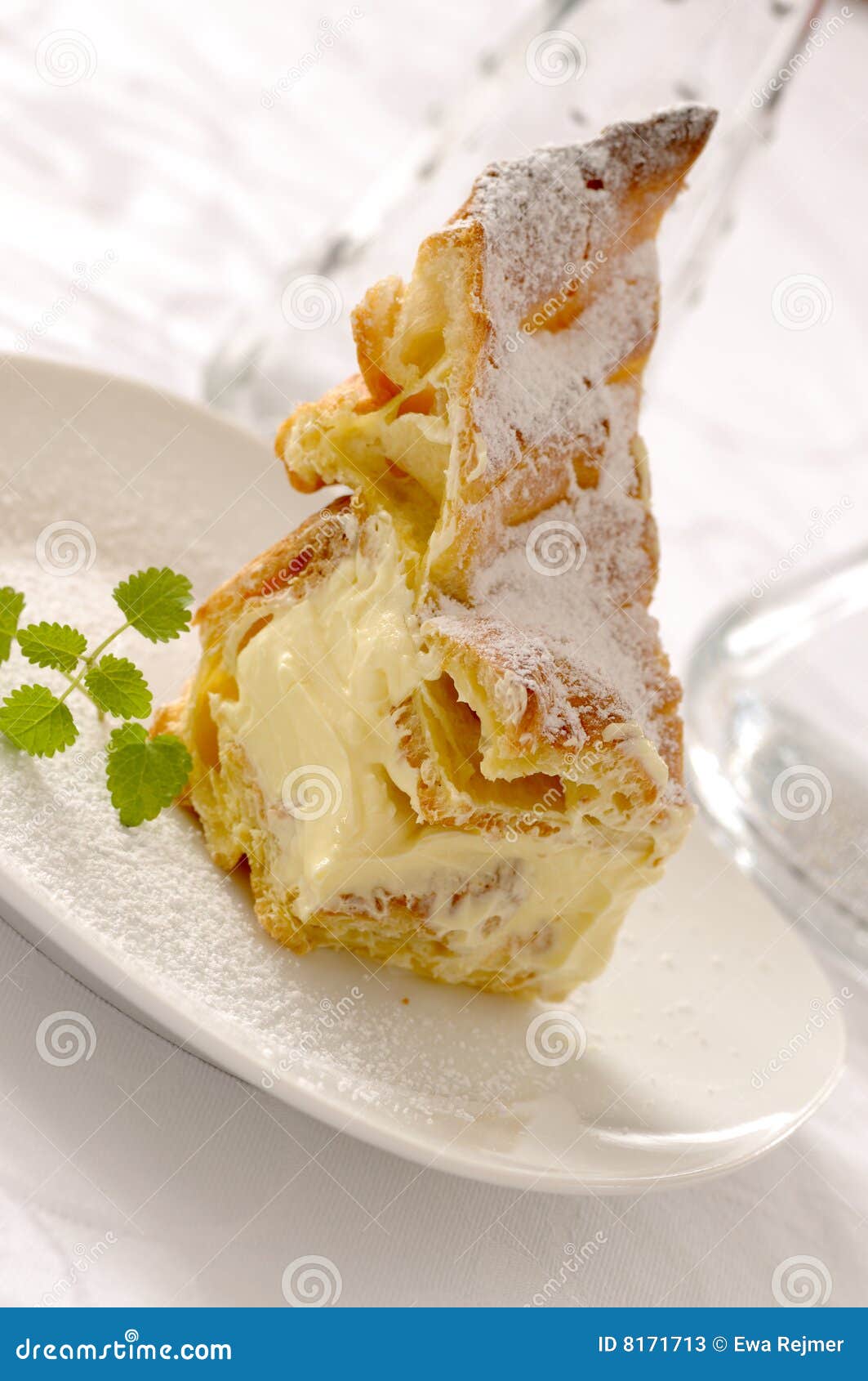 Puff cake stock image. Image of white, puff, fancy, bakery - 8171713