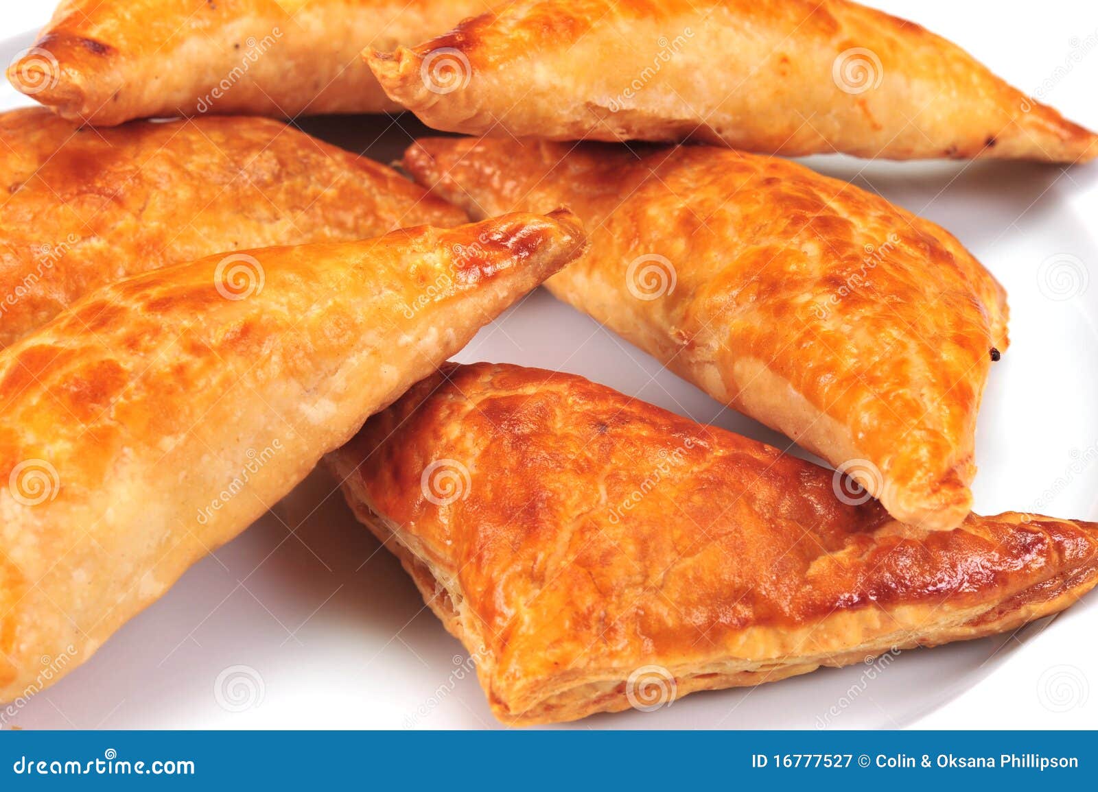 Puff Pastry With Cottage Cheese. Puff Pastry Triangles With Feta Cheese ...