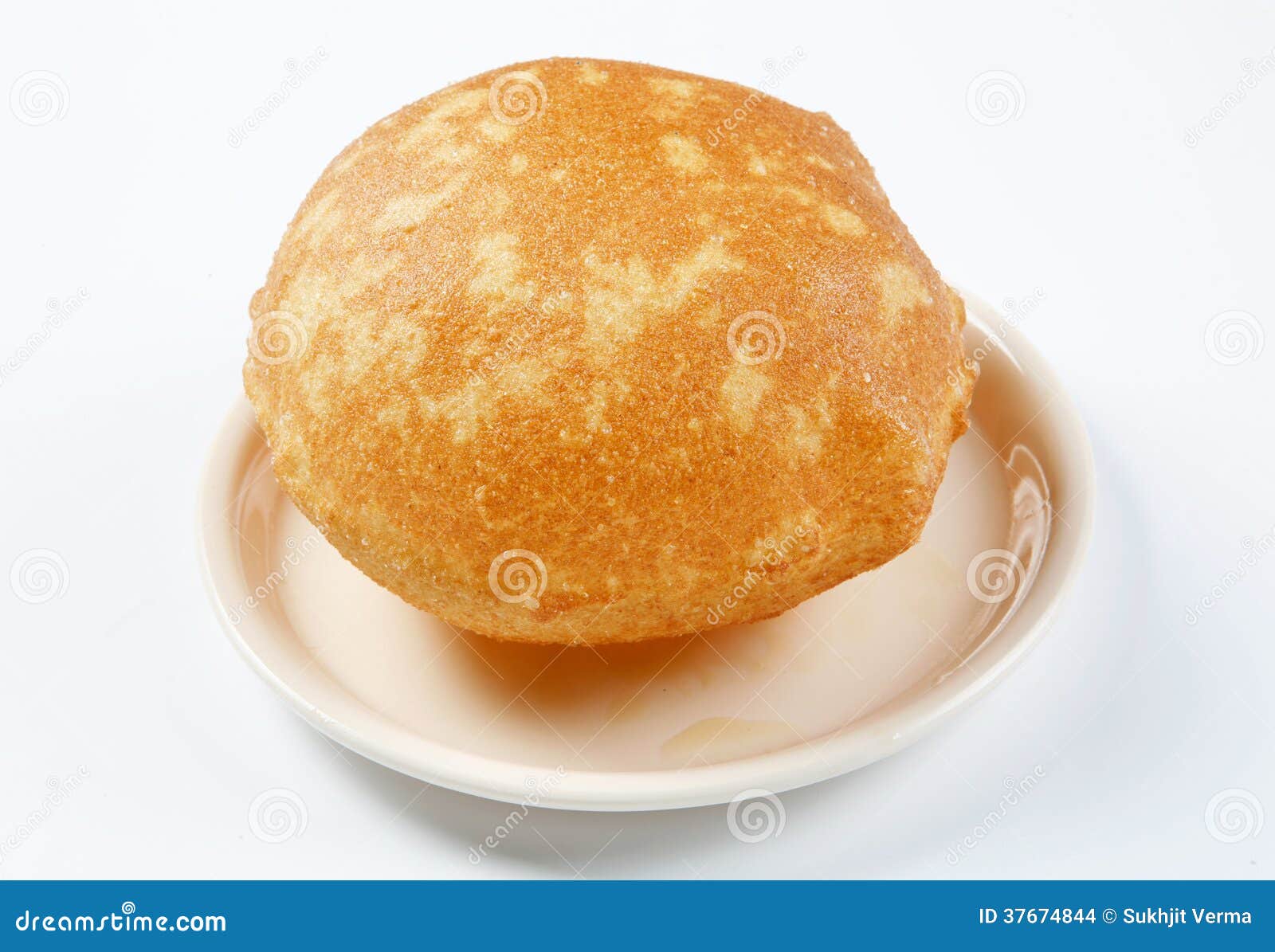 Puffed Poori Royalty-Free Stock Image | CartoonDealer.com #37674844