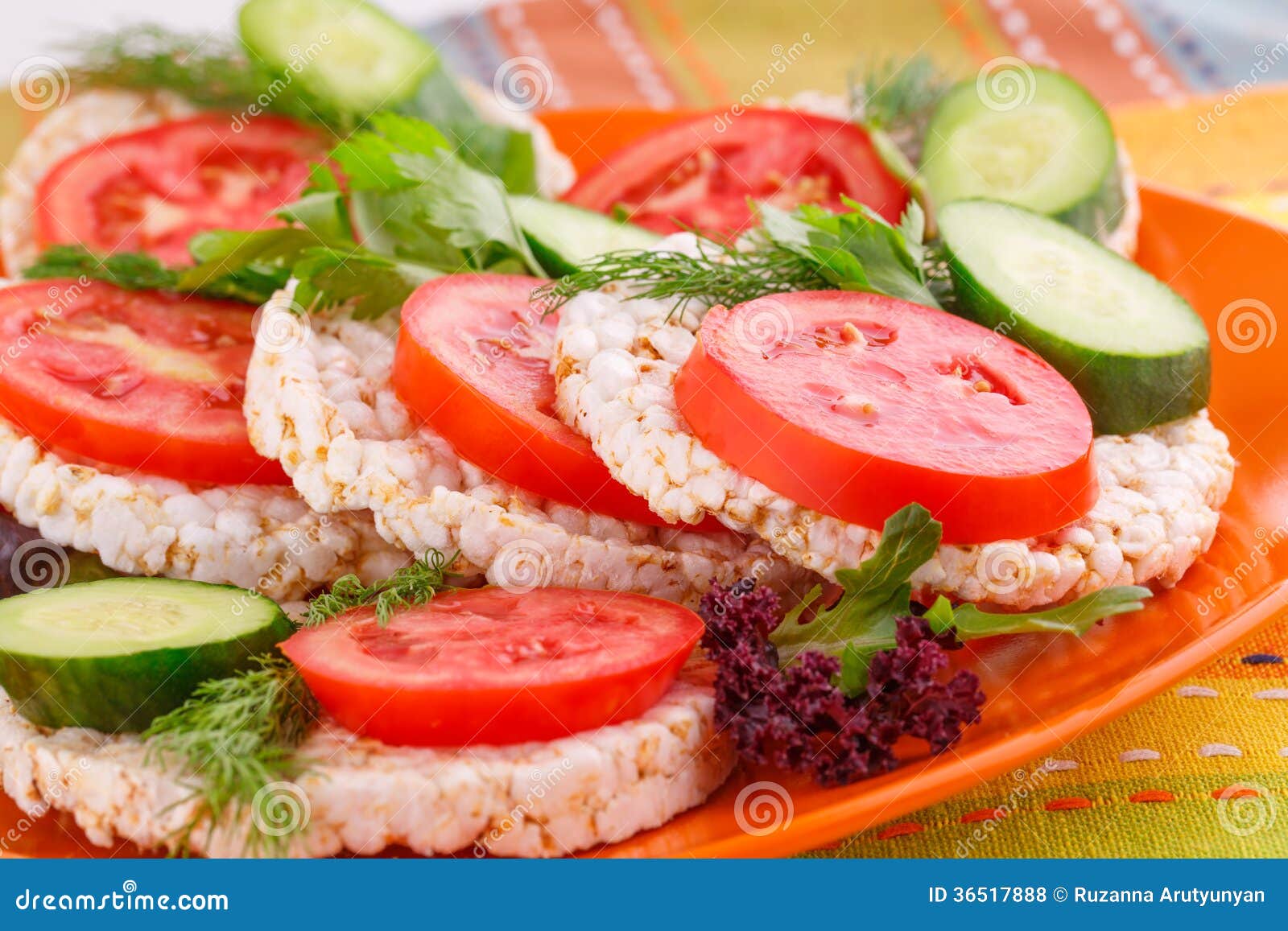Puffed Rice Crackers Sandwiches Stock Photo - Image of diet, green ...