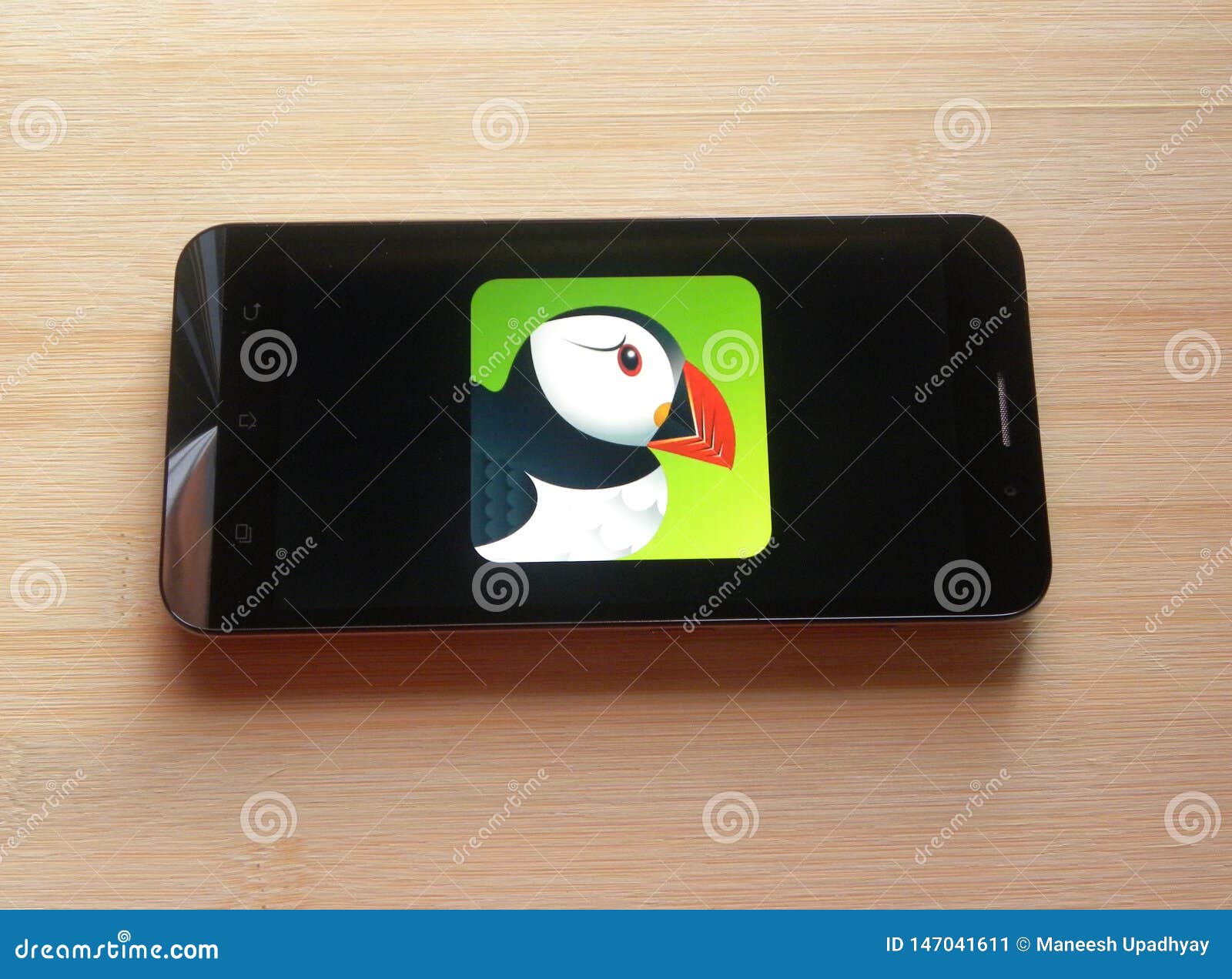 Puffin Browser app editorial photo. Image of digital - 147041611