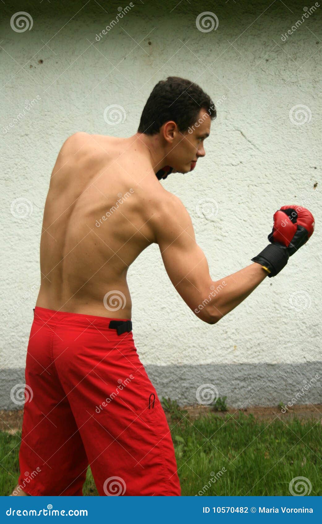 Pugile fotografia stock. Immagine di esterno, pugilato - 10570482