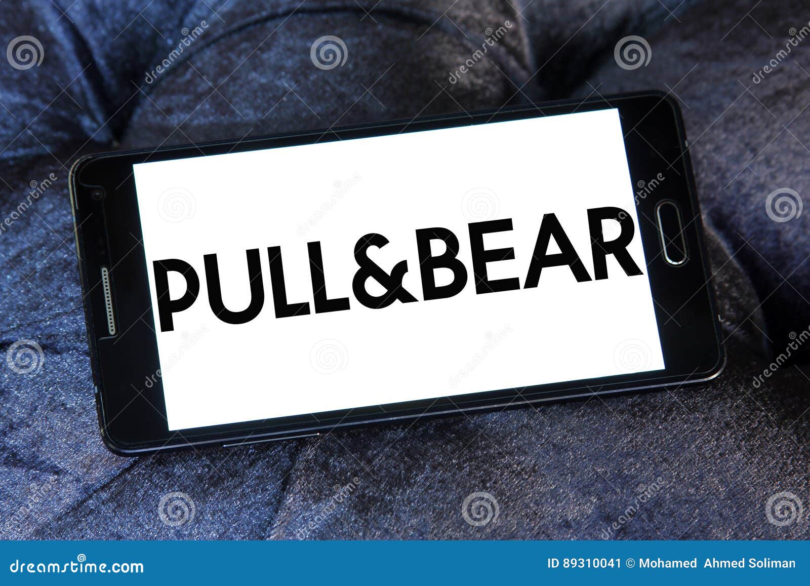 Pull & bear logo editorial photo. Image of icon, mode - 89310041