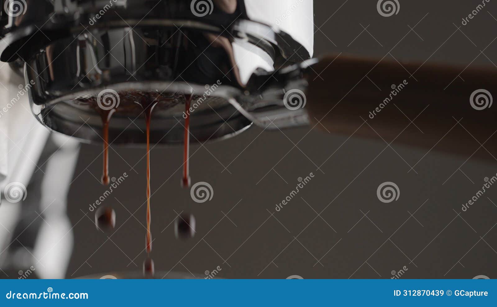 Pull Espresso Shot with Bottomless Portafilter on a Professional Coffee ...