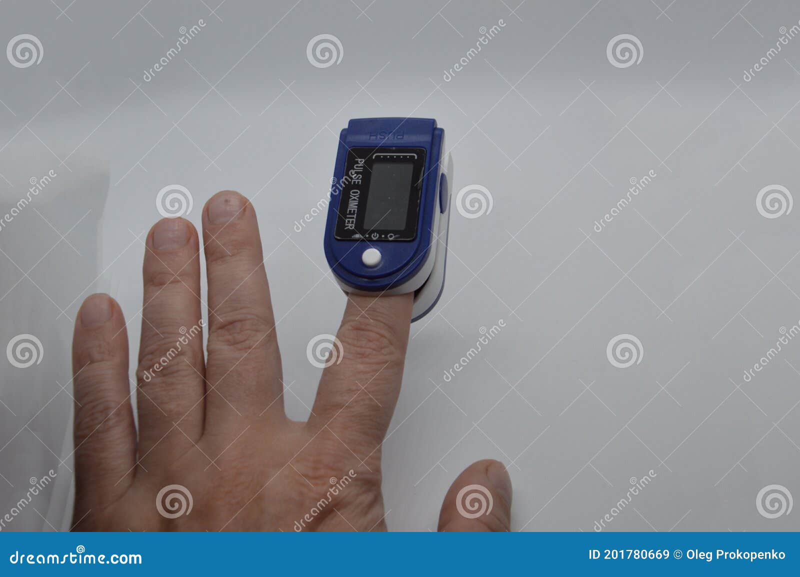 Pulse Oximeter Device for Measuring Blood Oxygen Level Stock Image ...