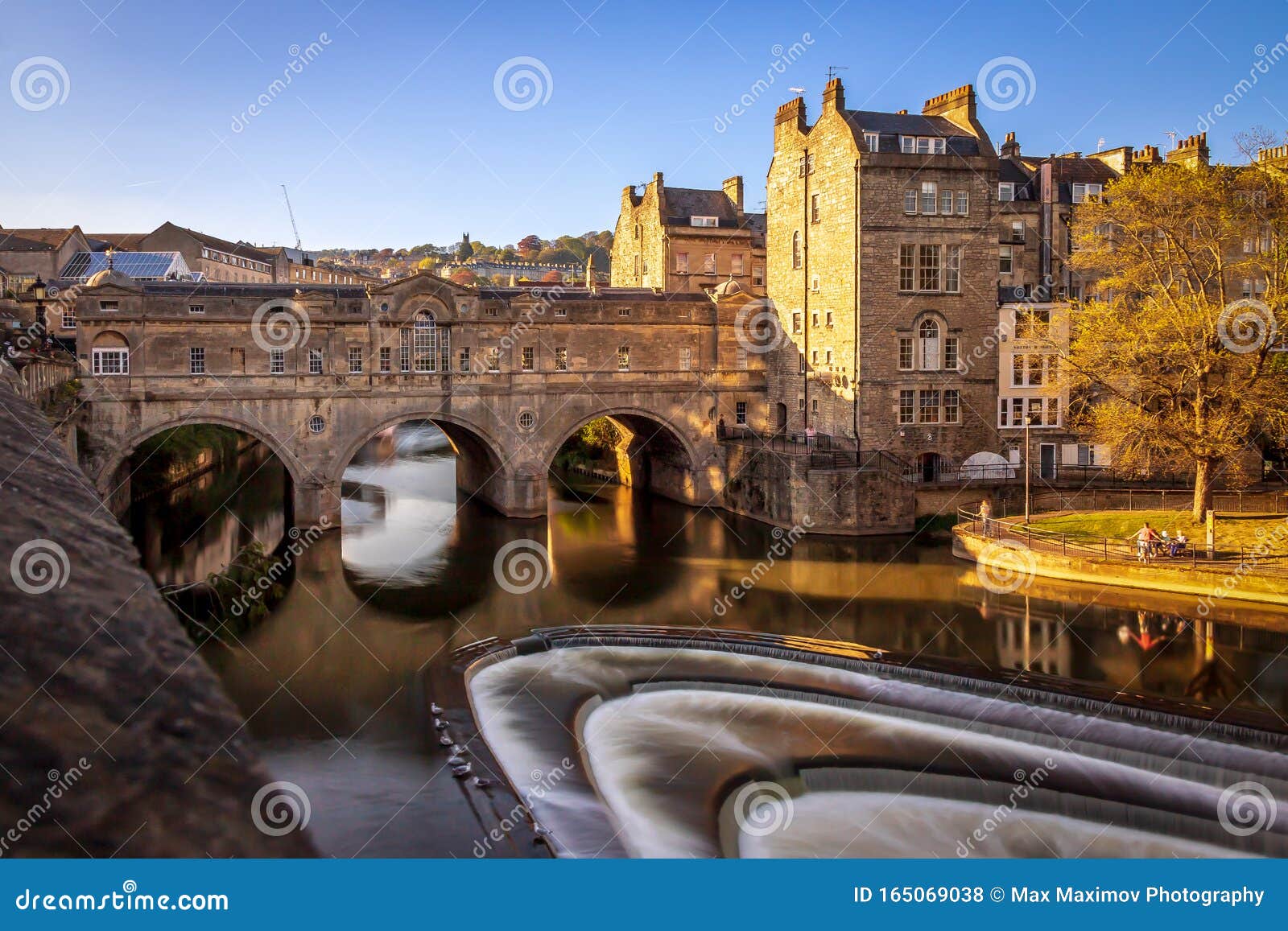 Bath, UK - Pulteney Bridge and the River Avon at Sunset Hour Stock ...