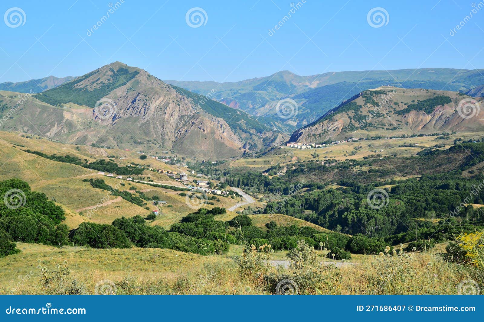 Pulumur - Tunceli stock image. Image of grassland, valley - 271686407