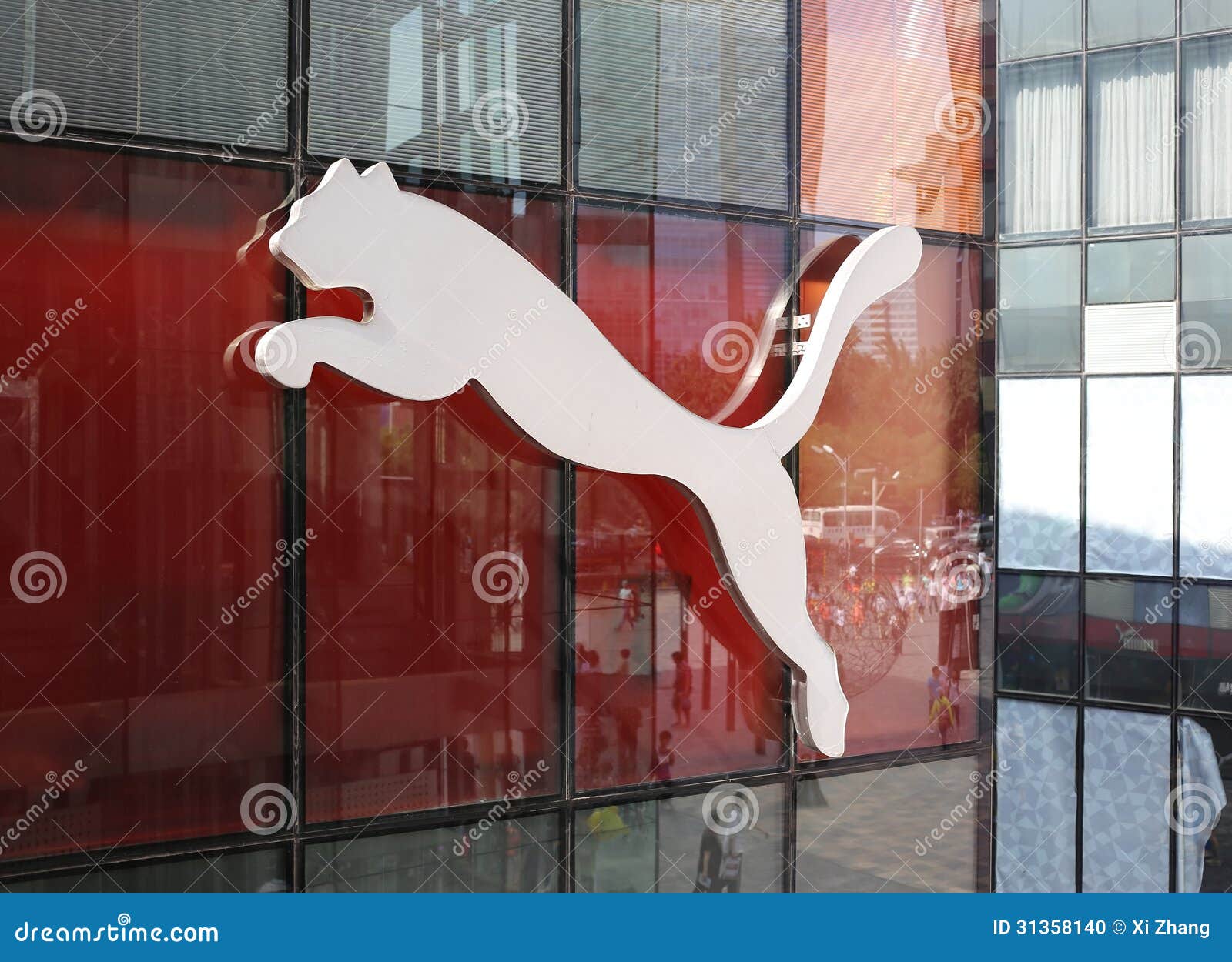 Puma Logo editorial image. Image of logo, advertising - 31358140