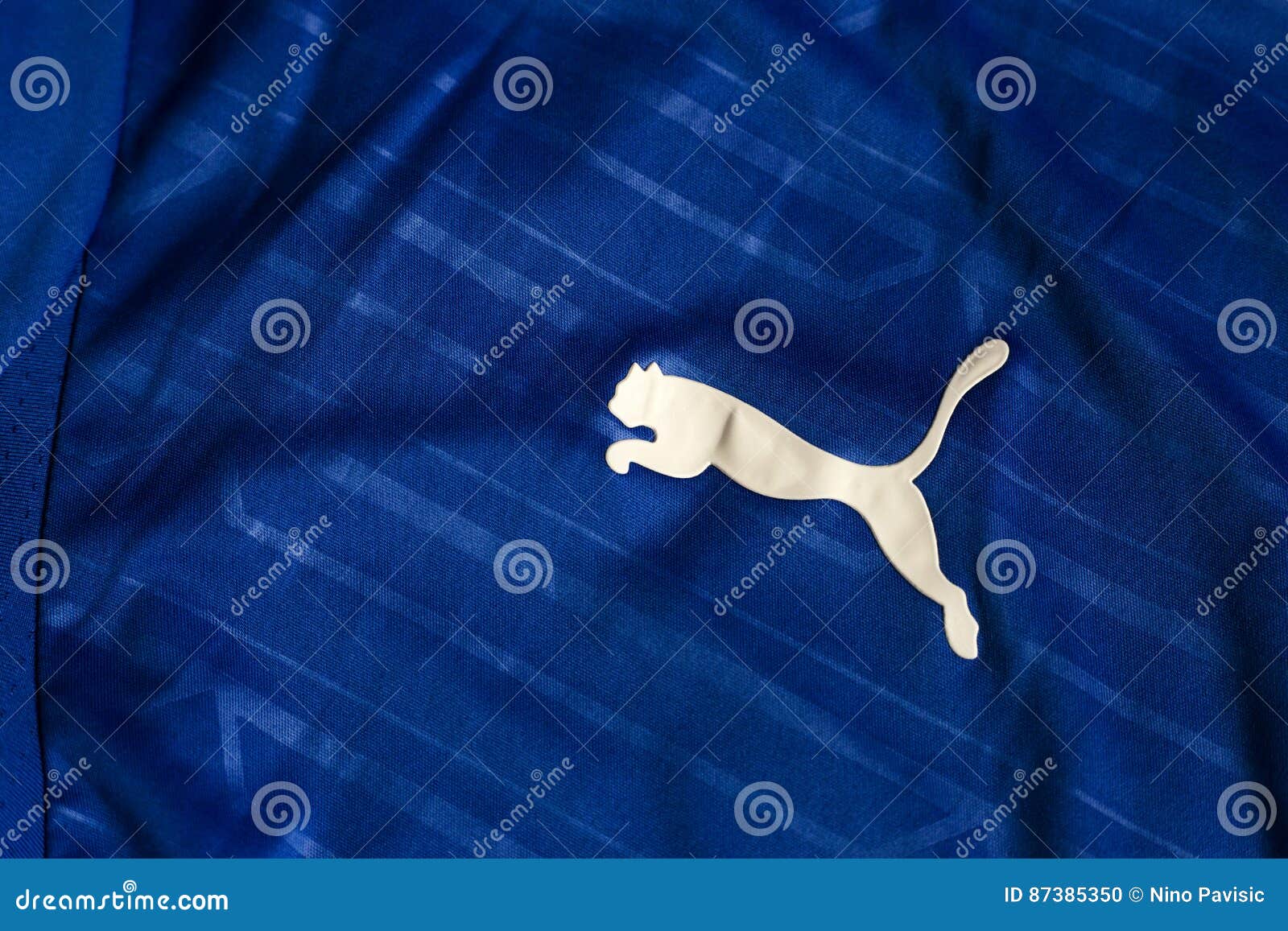 Puma sign editorial image. Image of sign, font, shirt - 87385350