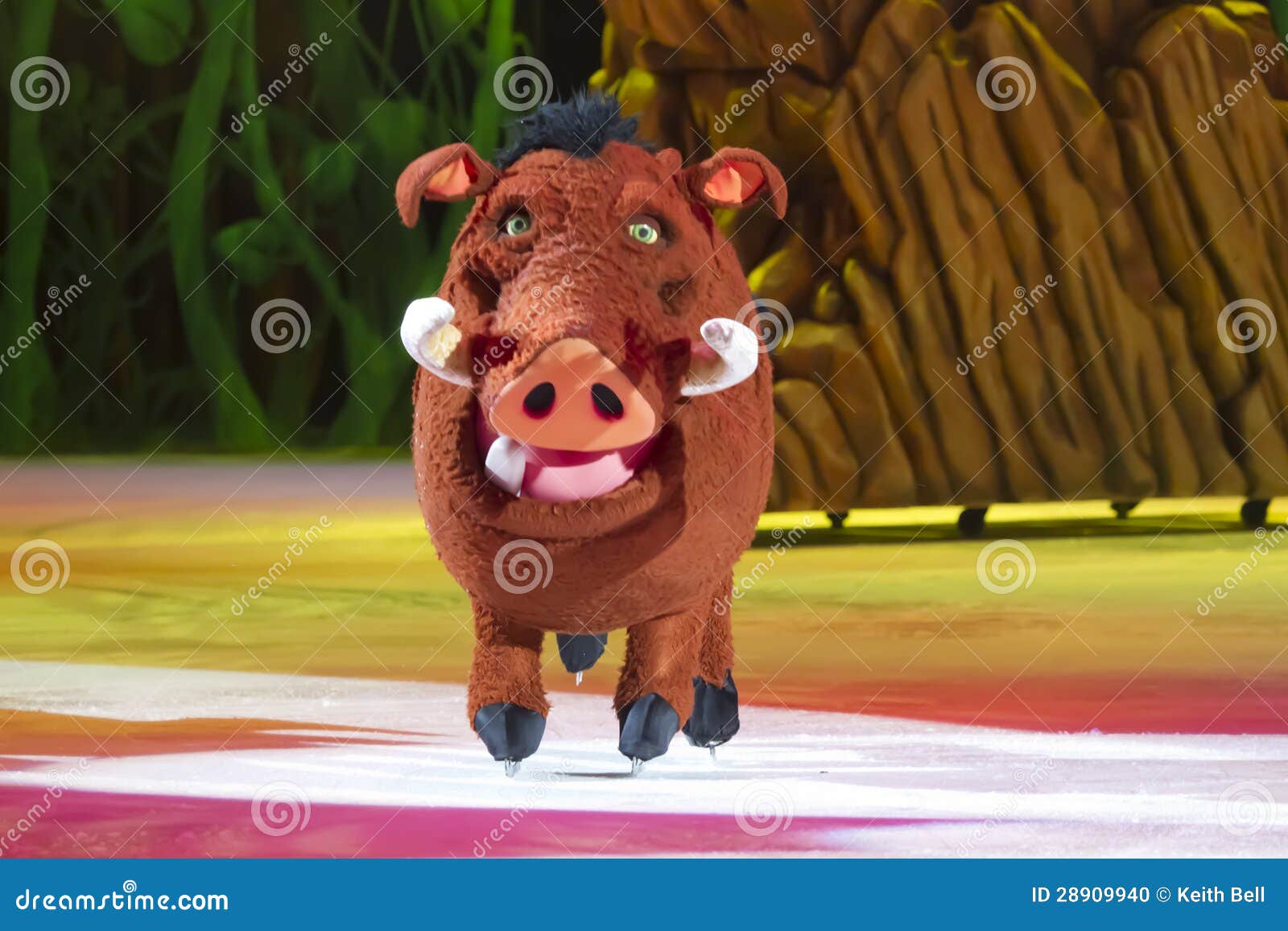 Pumbaa Skating at You editorial image. Image of green - 28909940