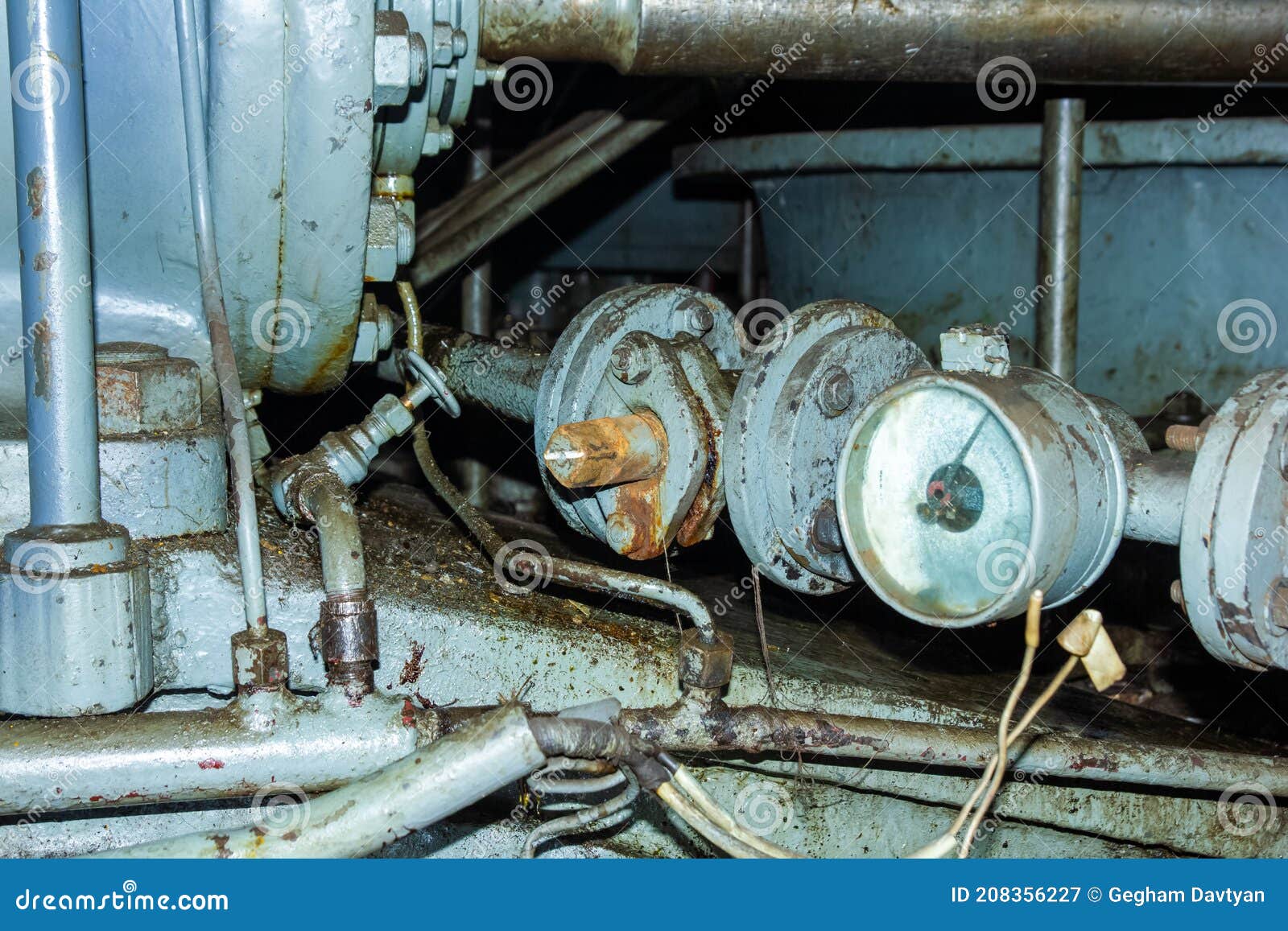 Pump in the Factory, Pump and Valves, Pump and Valves in the Factory ...