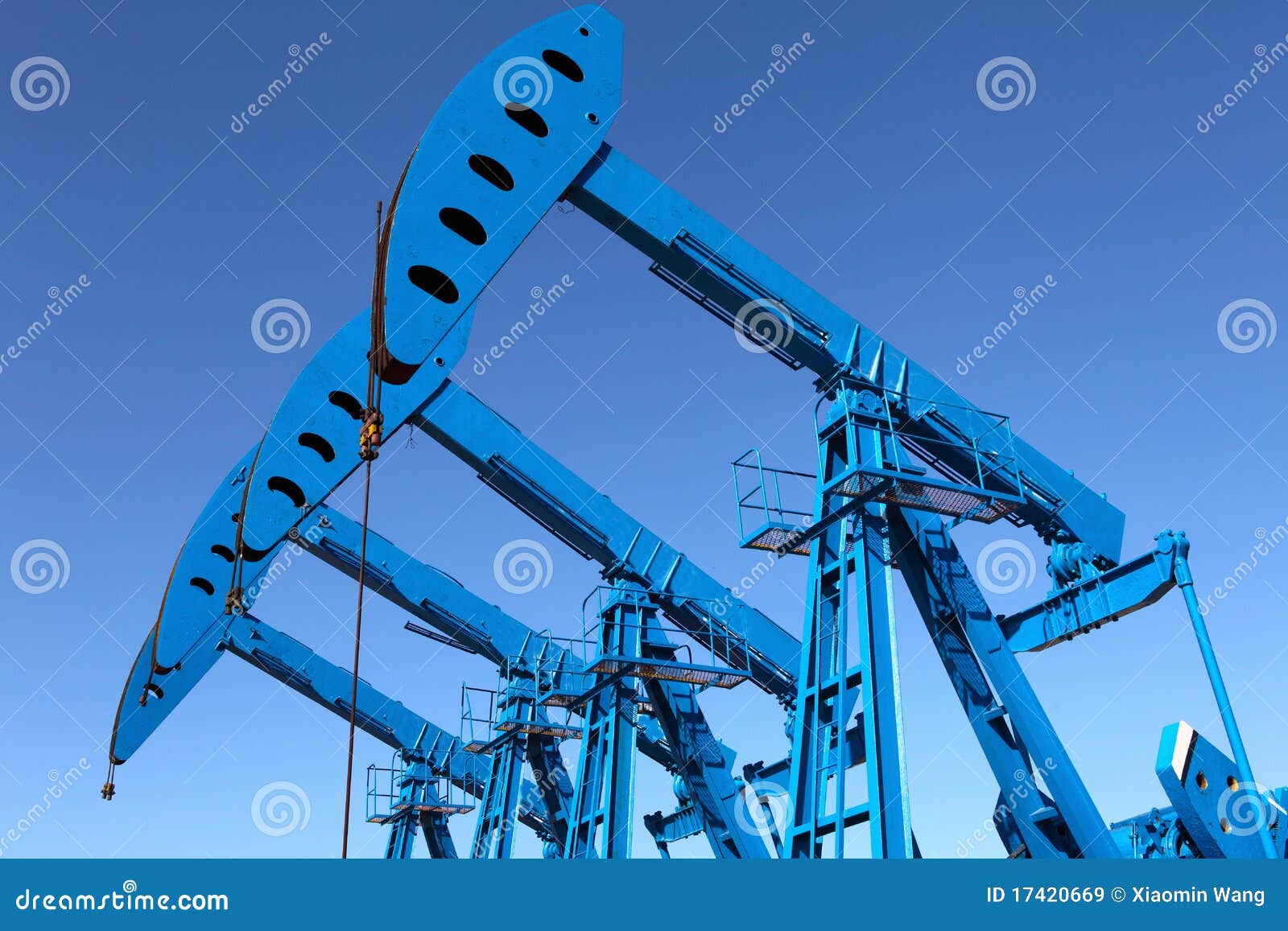 PUMPING OIL stock image. Image of building, rough, industrial - 17420669