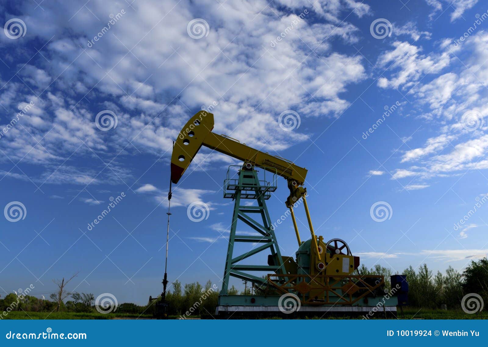 Pumping unit stock photo. Image of golden, machinery - 10019924