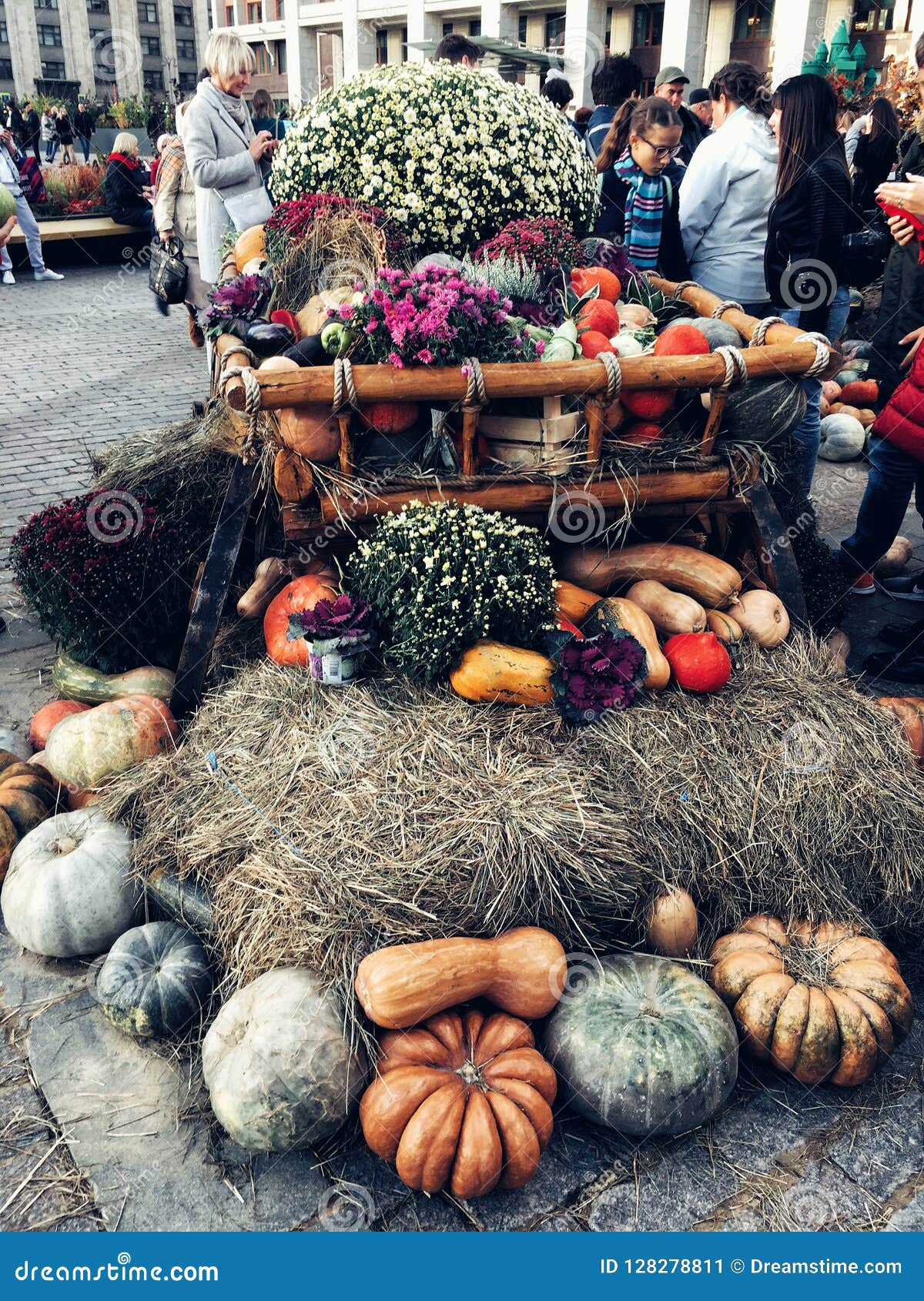 Pumpkin weekend in Moscow editorial photo. Image of halloween - 128278811