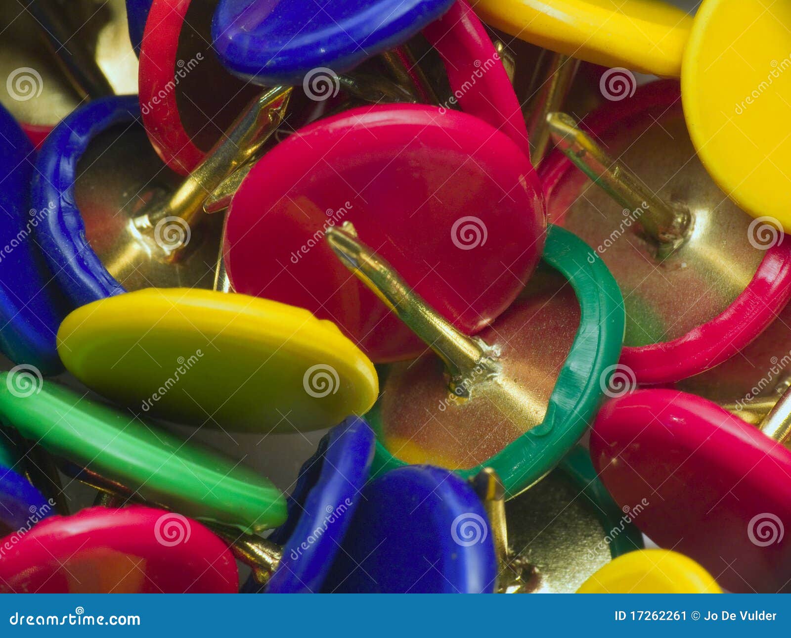 Punaisen stock afbeelding. Image of punaise, speld, geel - 17262261