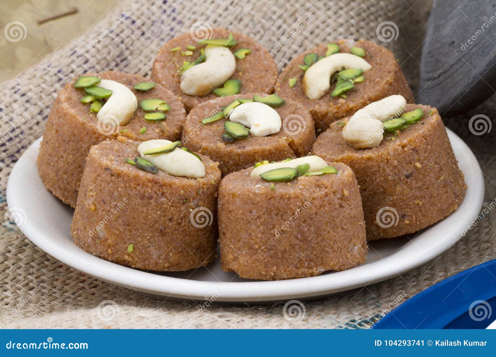 Punjabi Pinni image stock. Image du repas, vivacité - 104293741
