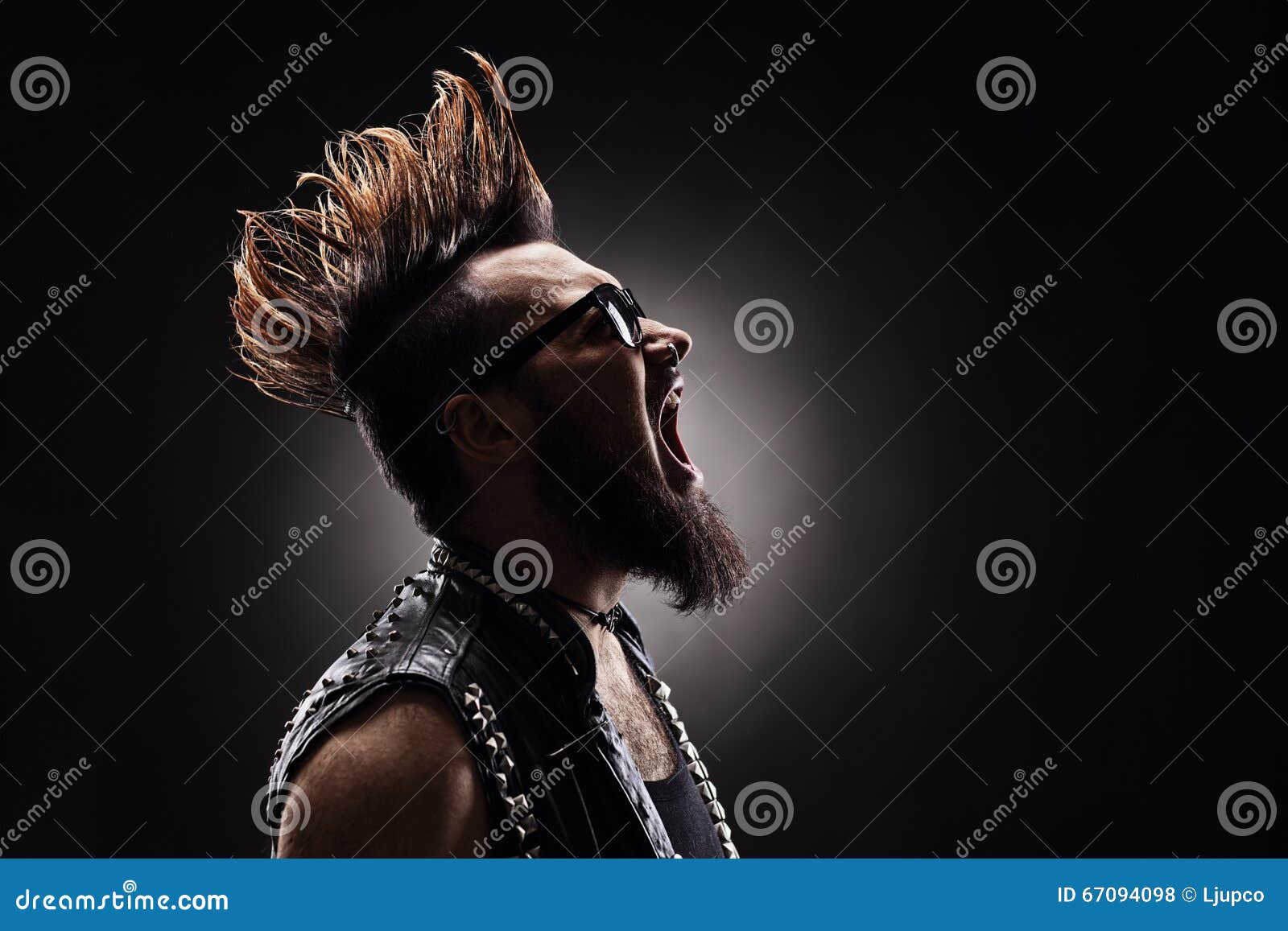 194 Punk Rocker Mohawk Hairstyle Stock Photos - Free & Royalty-Free ...