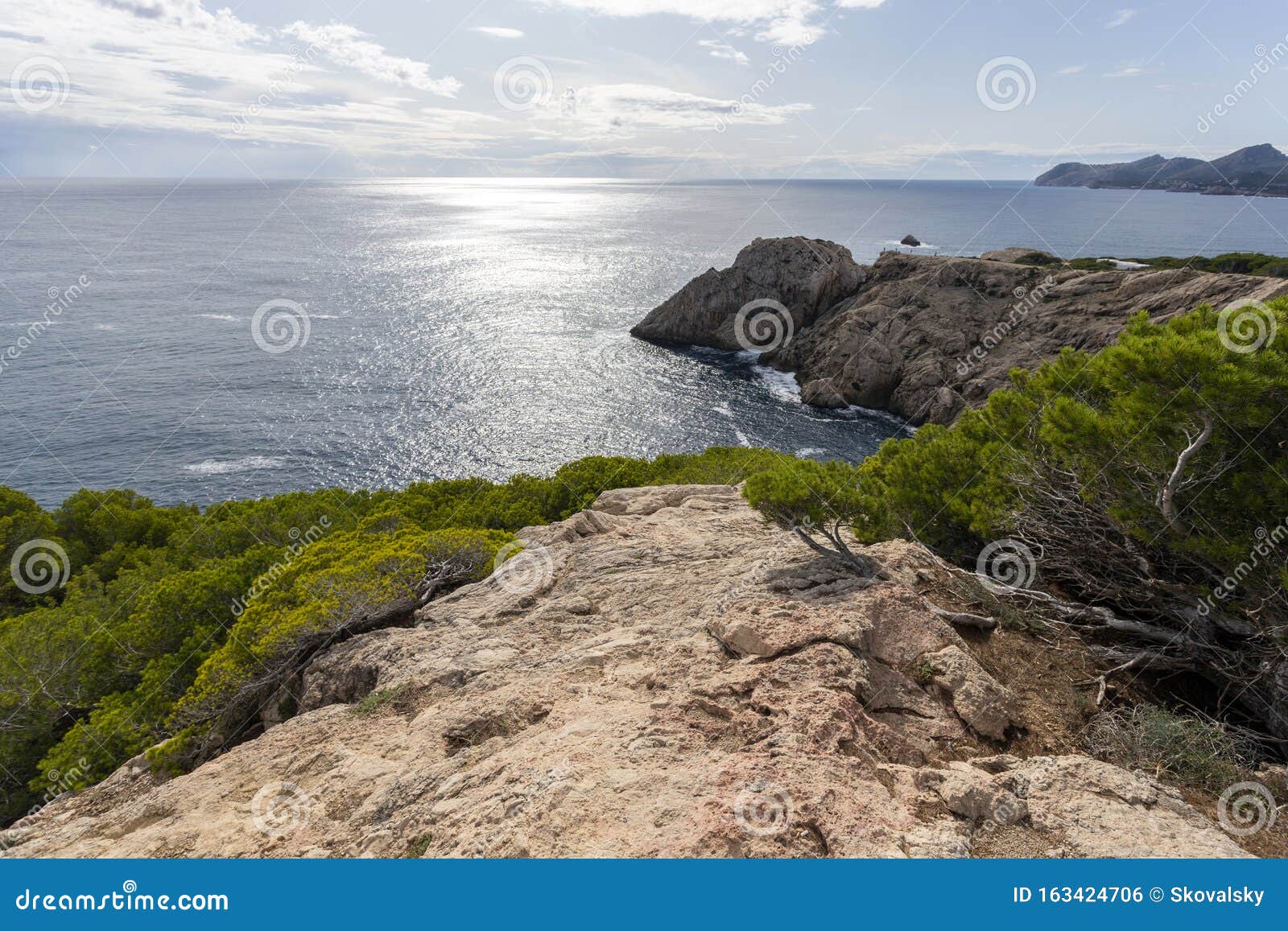 Punta de Capdepera foto de stock. Imagem de farol, cenas - 163424706