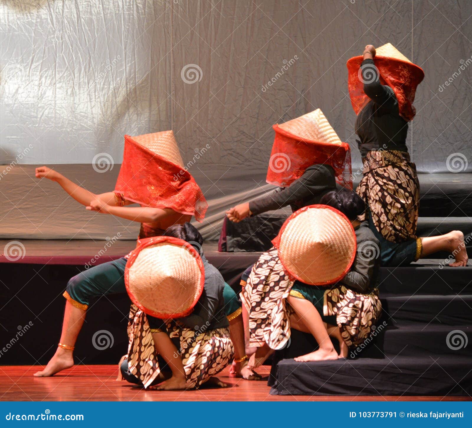 The Puppet editorial photo. Image of theatrical, budaya - 103773791
