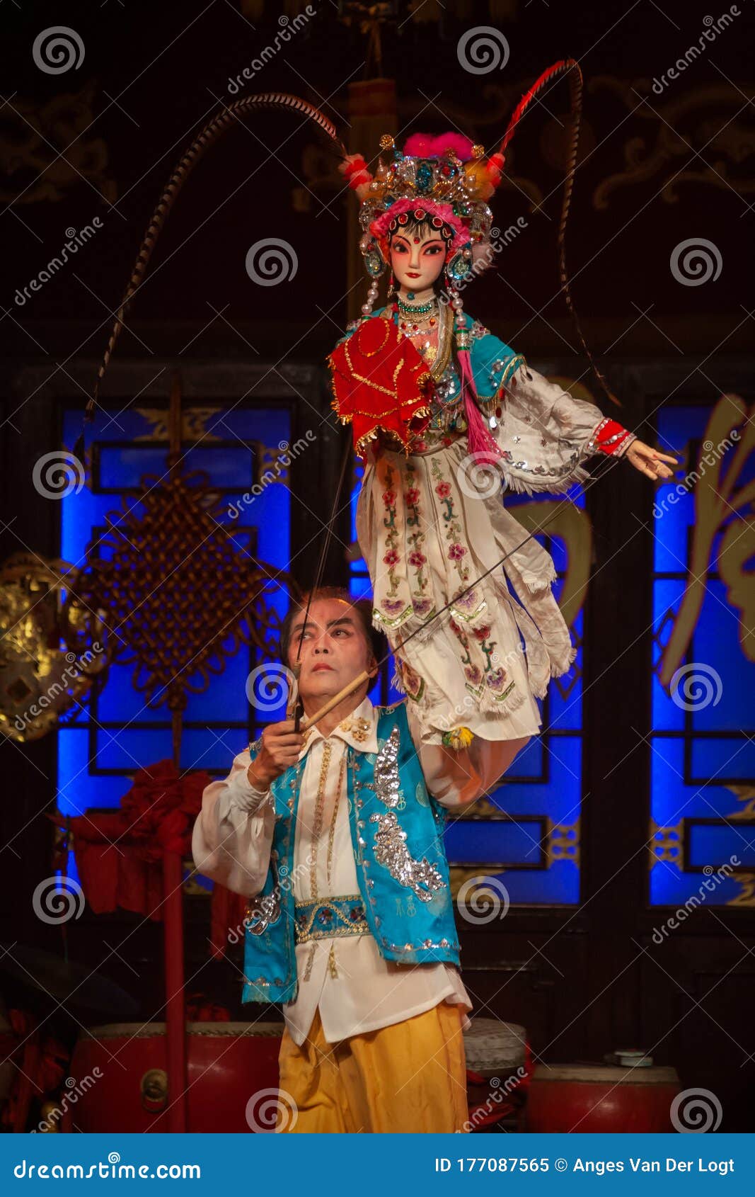 A Puppet Play in the Sichuan Opera of Chengdu Editorial Image - Image ...