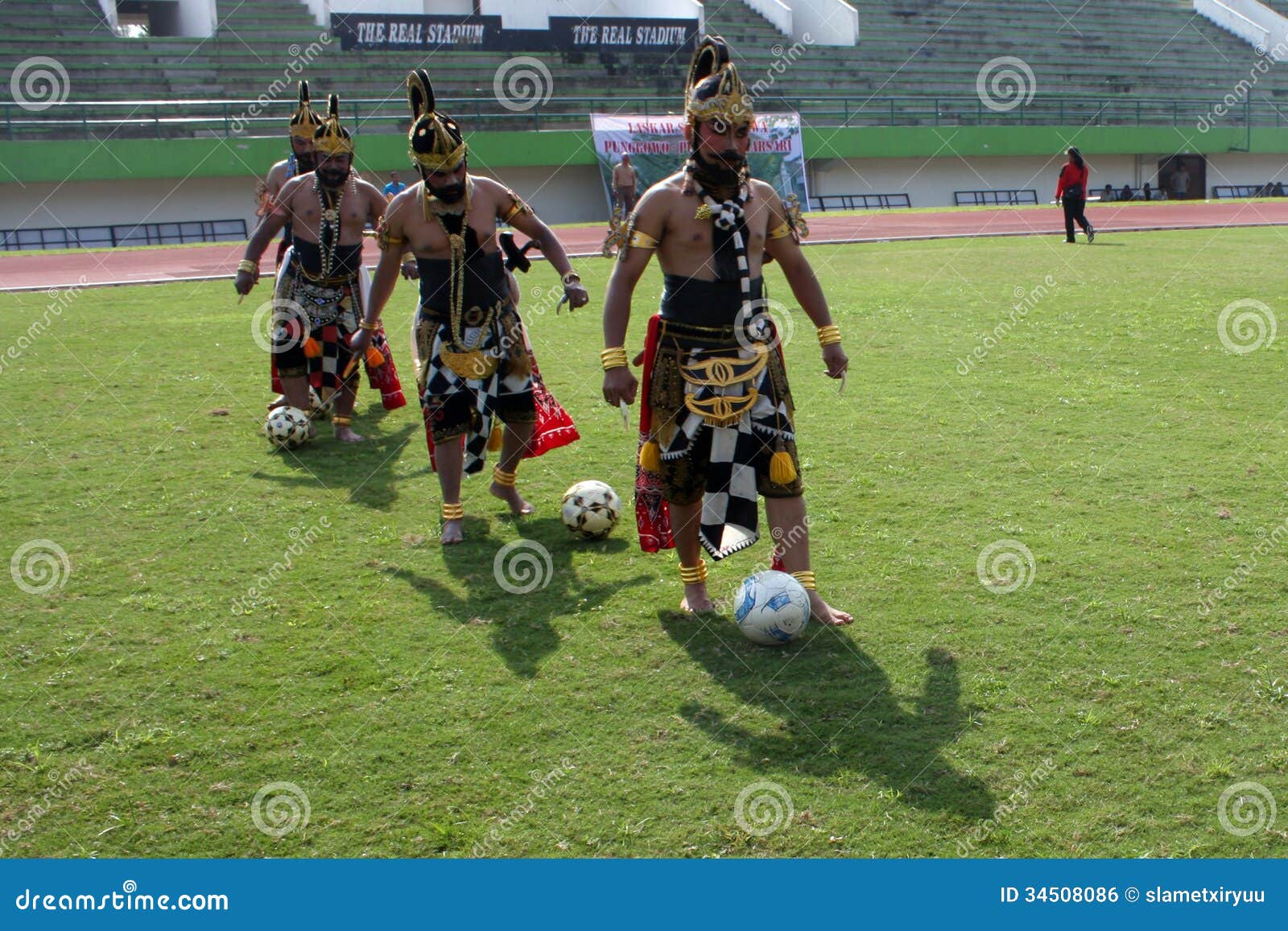 Puppet playing ball editorial photo. Image of tournament - 34508086