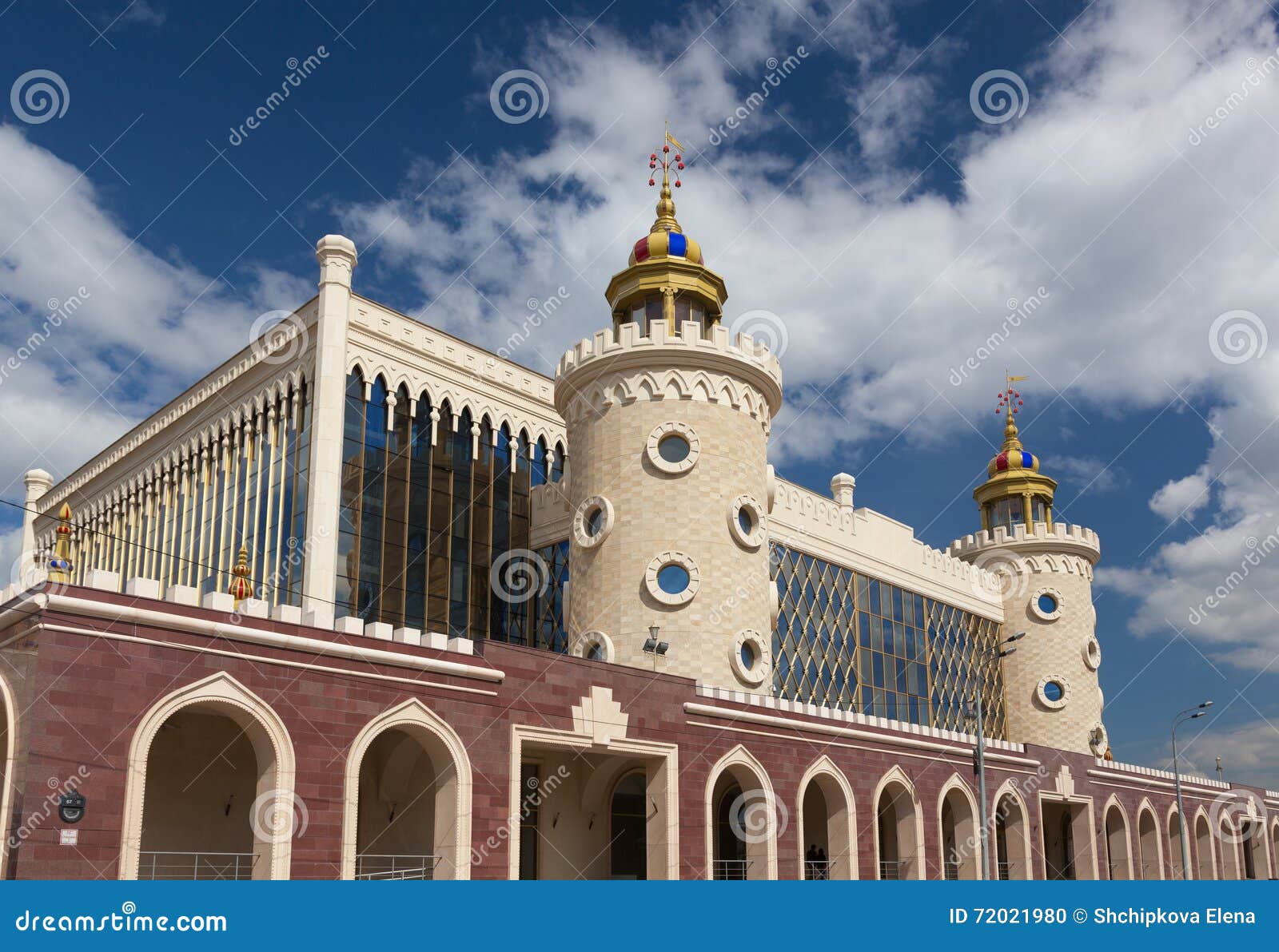 Puppet Theatre Building, Kazan Stock Photo - Image of ekiyat, figures ...