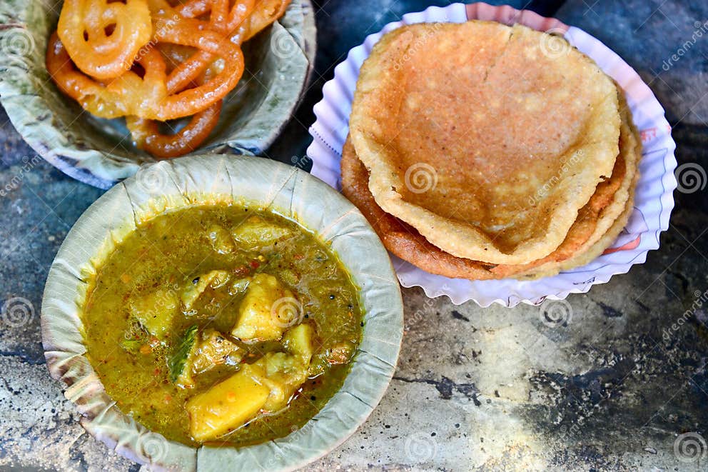 Puri Sabji stockbild. Bild von curry, safran, indisch - 30418259