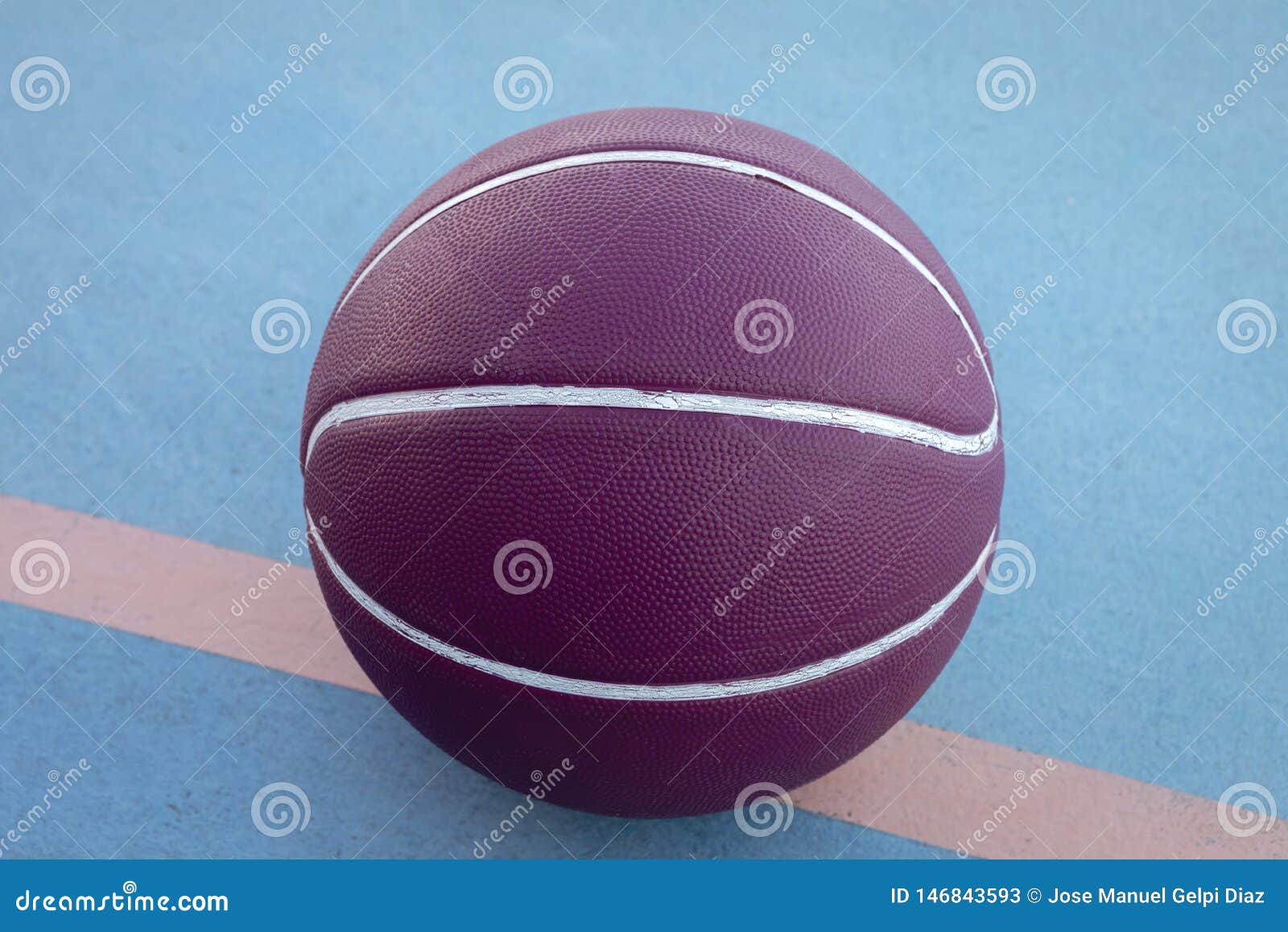607 Basketball Purple Photos - Free & Royalty-Free Stock Photos from ...