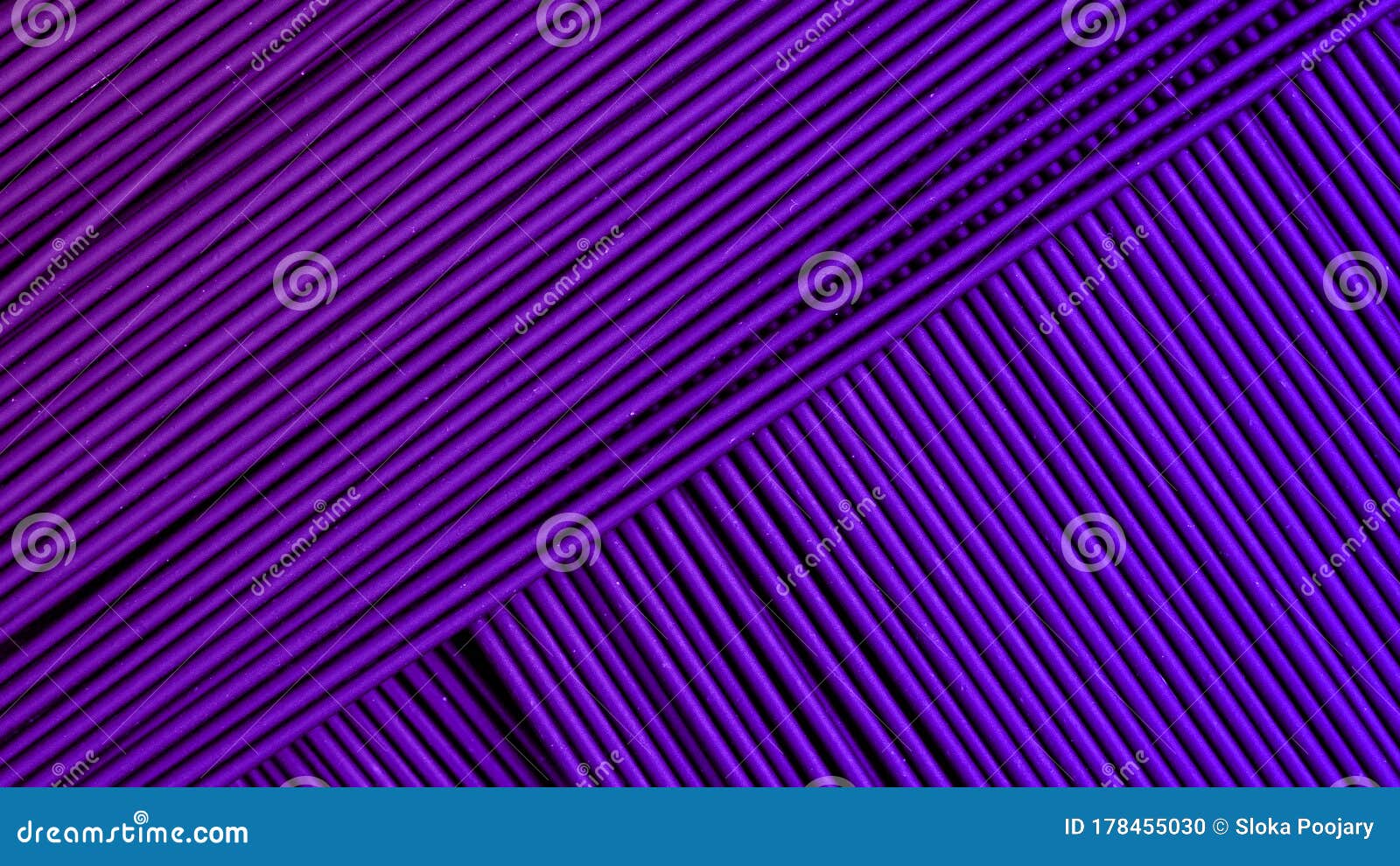 Purple Colored Thick Pipe Shape Diagonal Lines 2,parallel Lines Effect ...