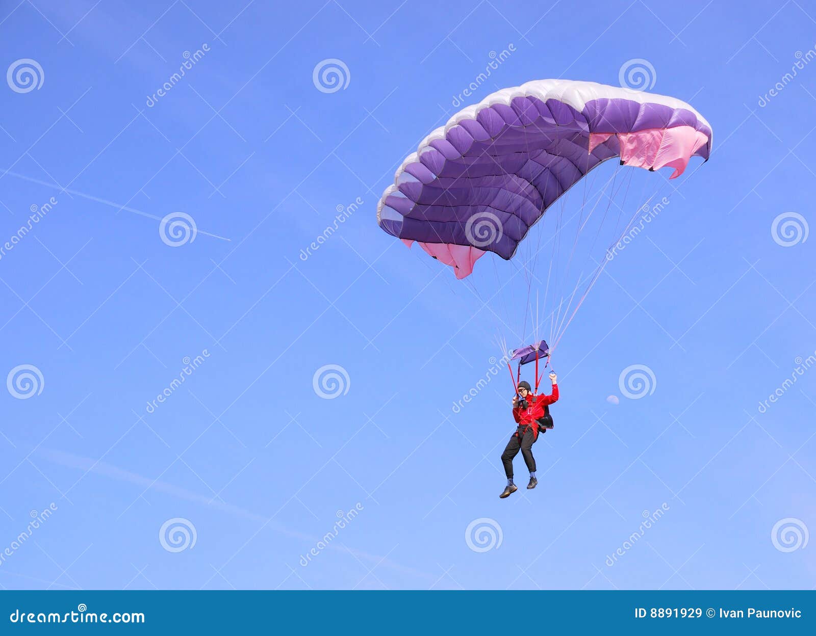 Purple parachute stock image. Image of parashute, paragliding - 8891929