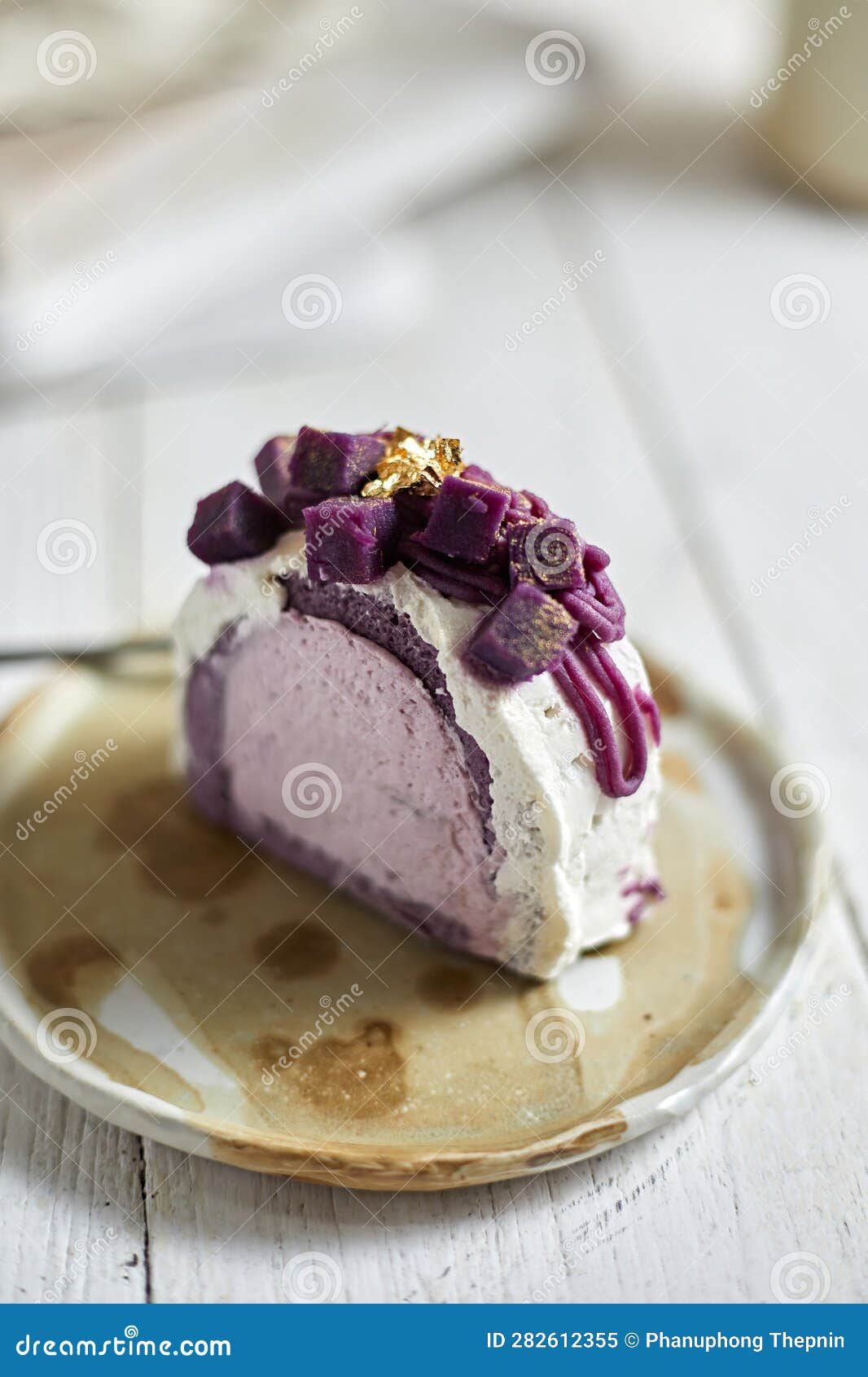 Purple Sweet Potato Roll Cake Stock Image - Image of bakery, table ...