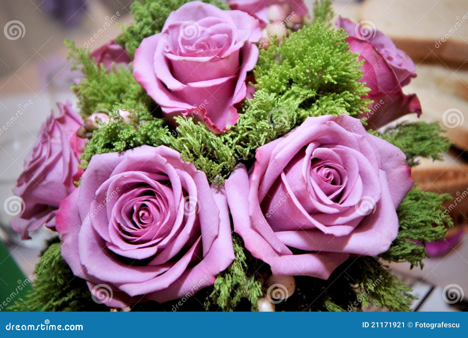 Purple wedding roses stock image. Image of decoration - 21171921
