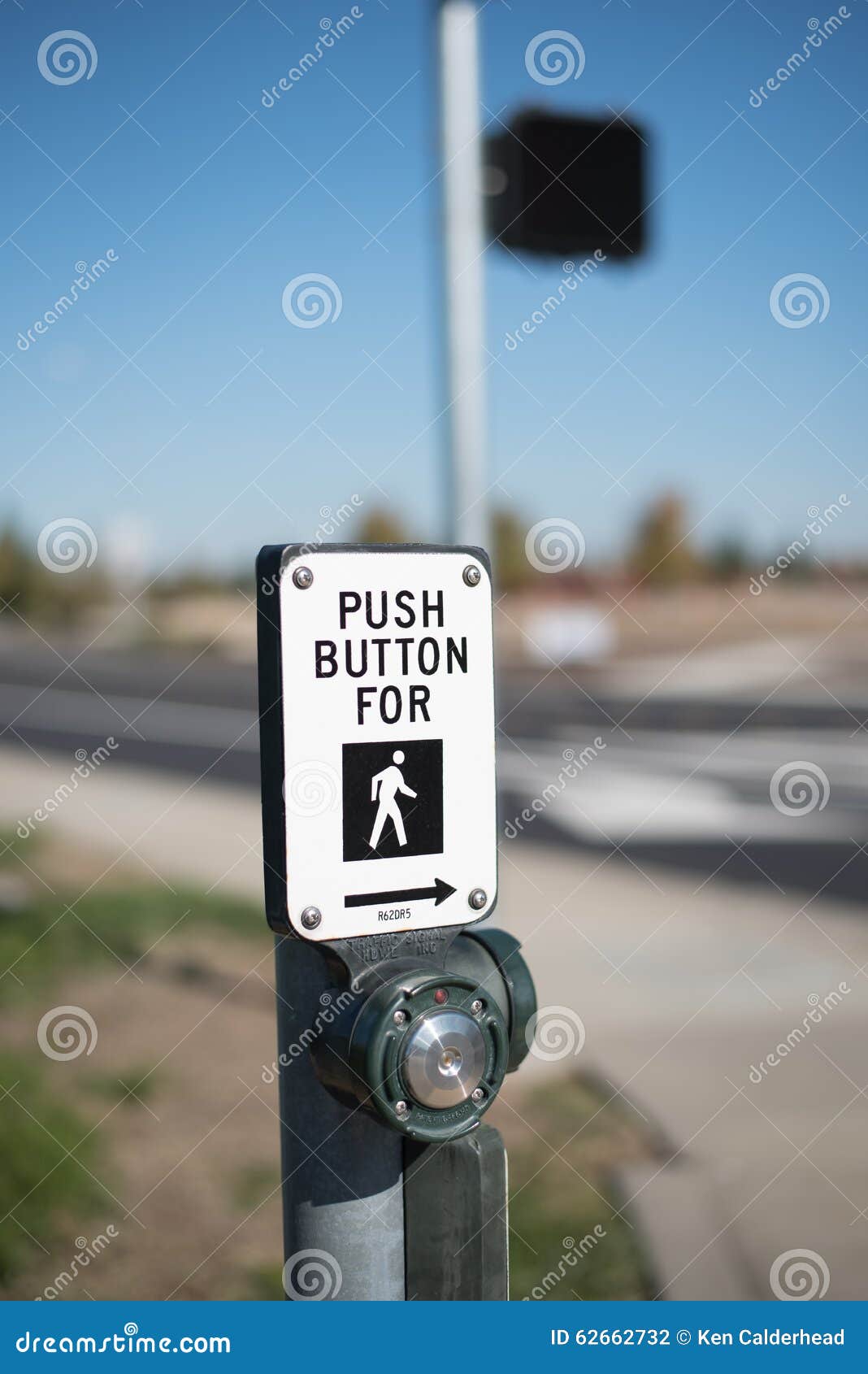 Push Button Crosswalk stock photo. Image of crossing - 62662732