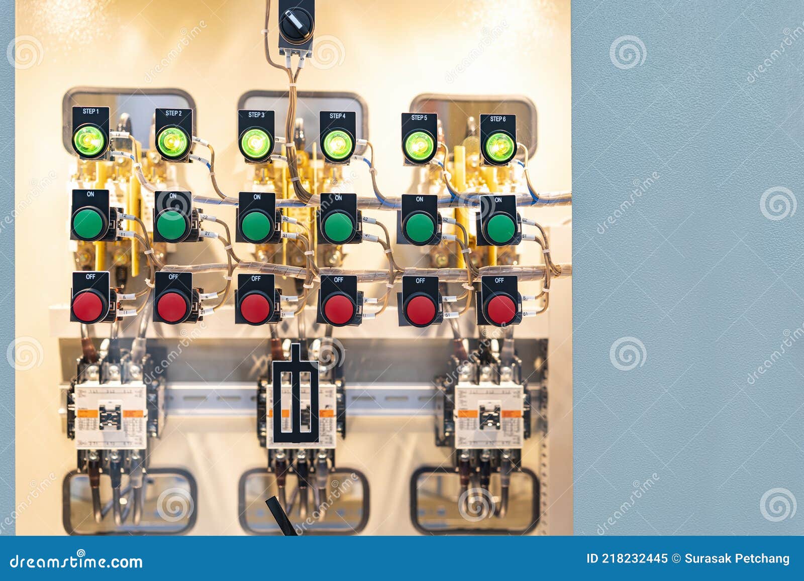 Push Button Switch on Off and Status Lamp for Monitor or Show Function ...