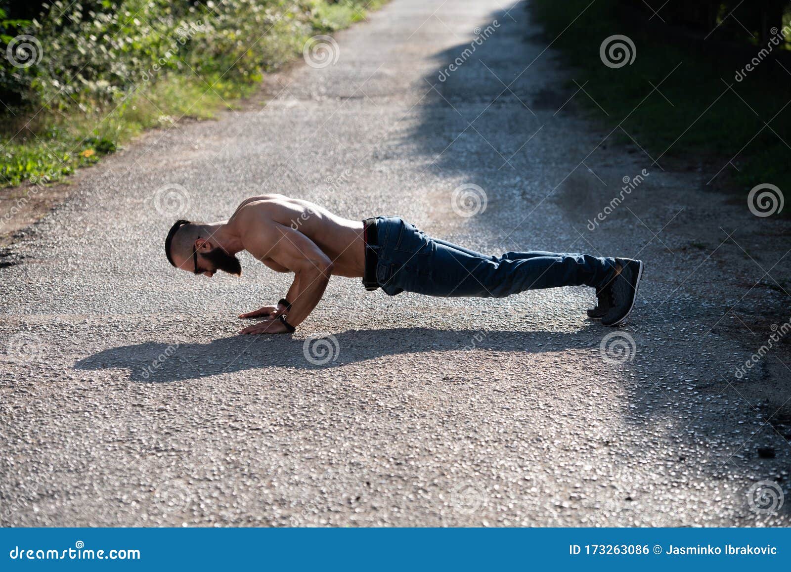 Push Ups Outdoors in Nature Stock Photo - Image of abdominal, flexing ...