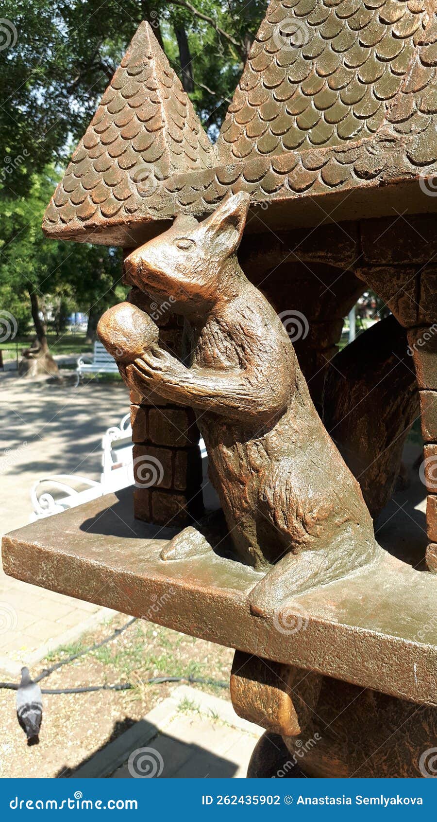 Monument of a Squirrel with a Nut Stock Photo - Image of tree, monument: 262435902