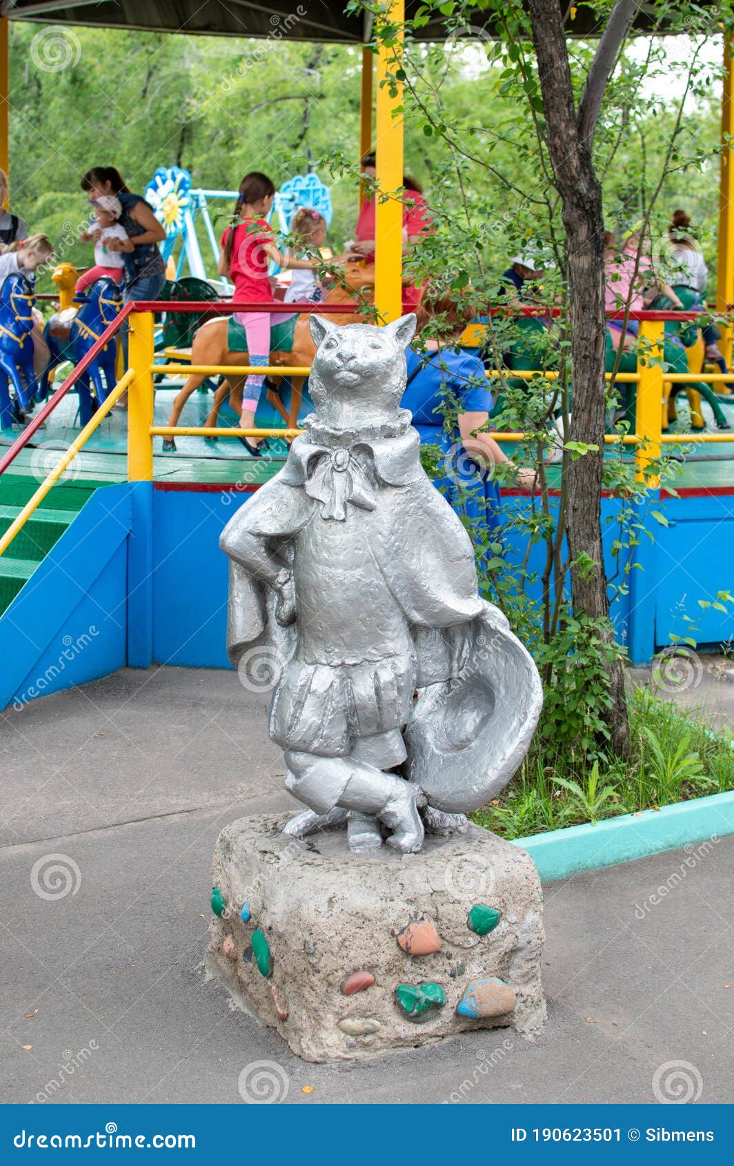 Monument Park. Old Yankee Stadium Editorial Image | CartoonDealer.com ...