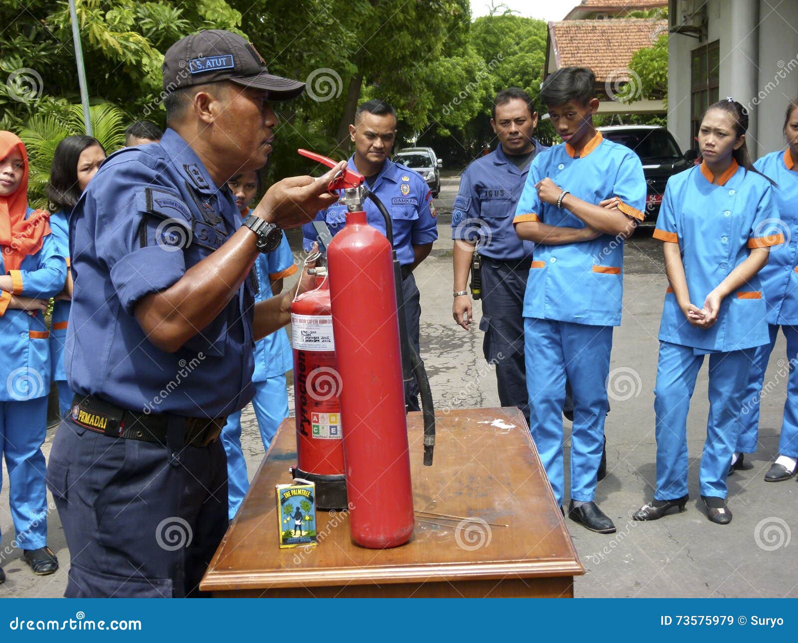 Put out the fire editorial stock image. Image of indonesia - 73575979