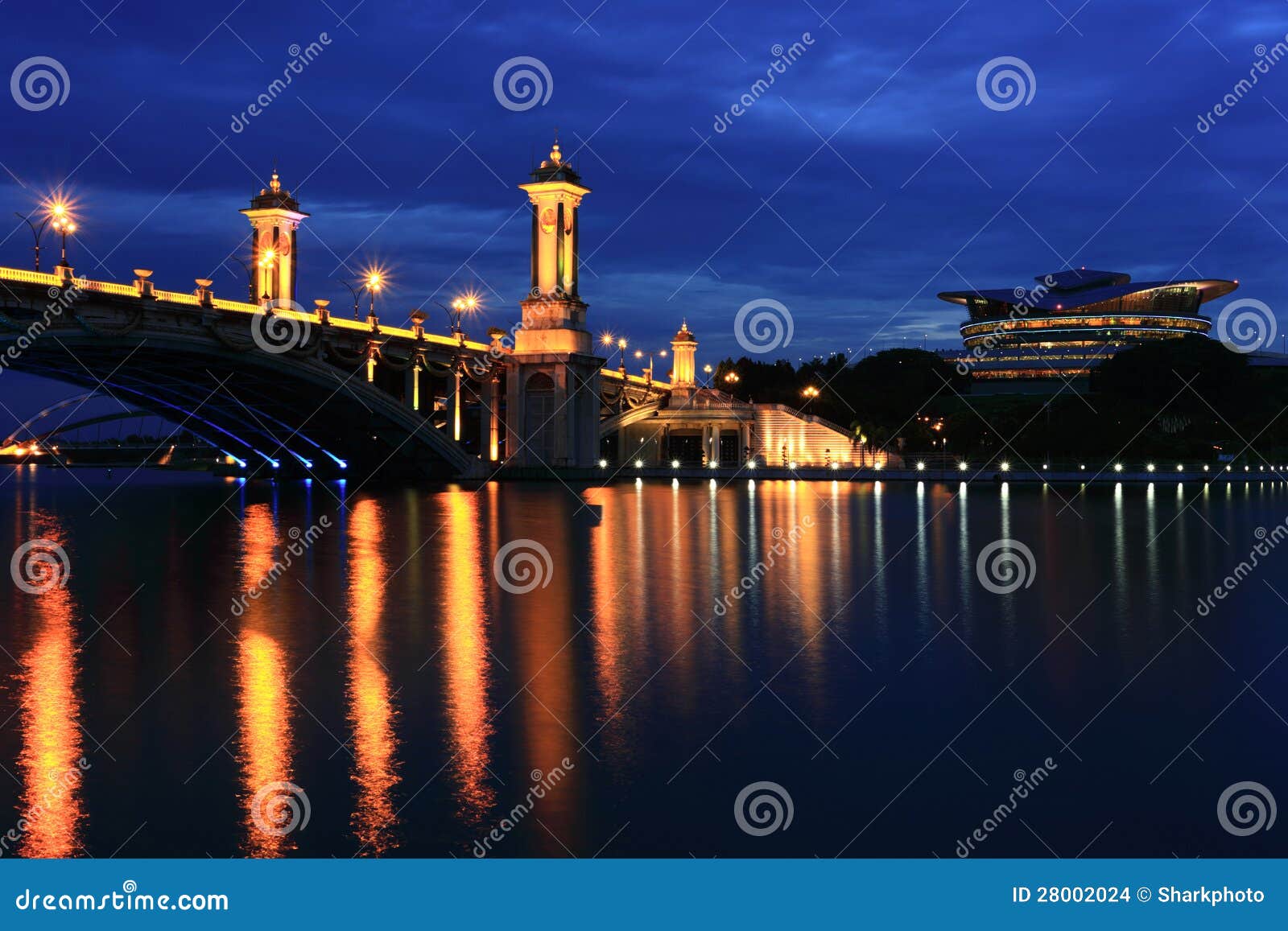 Putrajaya Bridge at Dawn stock photo. Image of destinations - 28002024