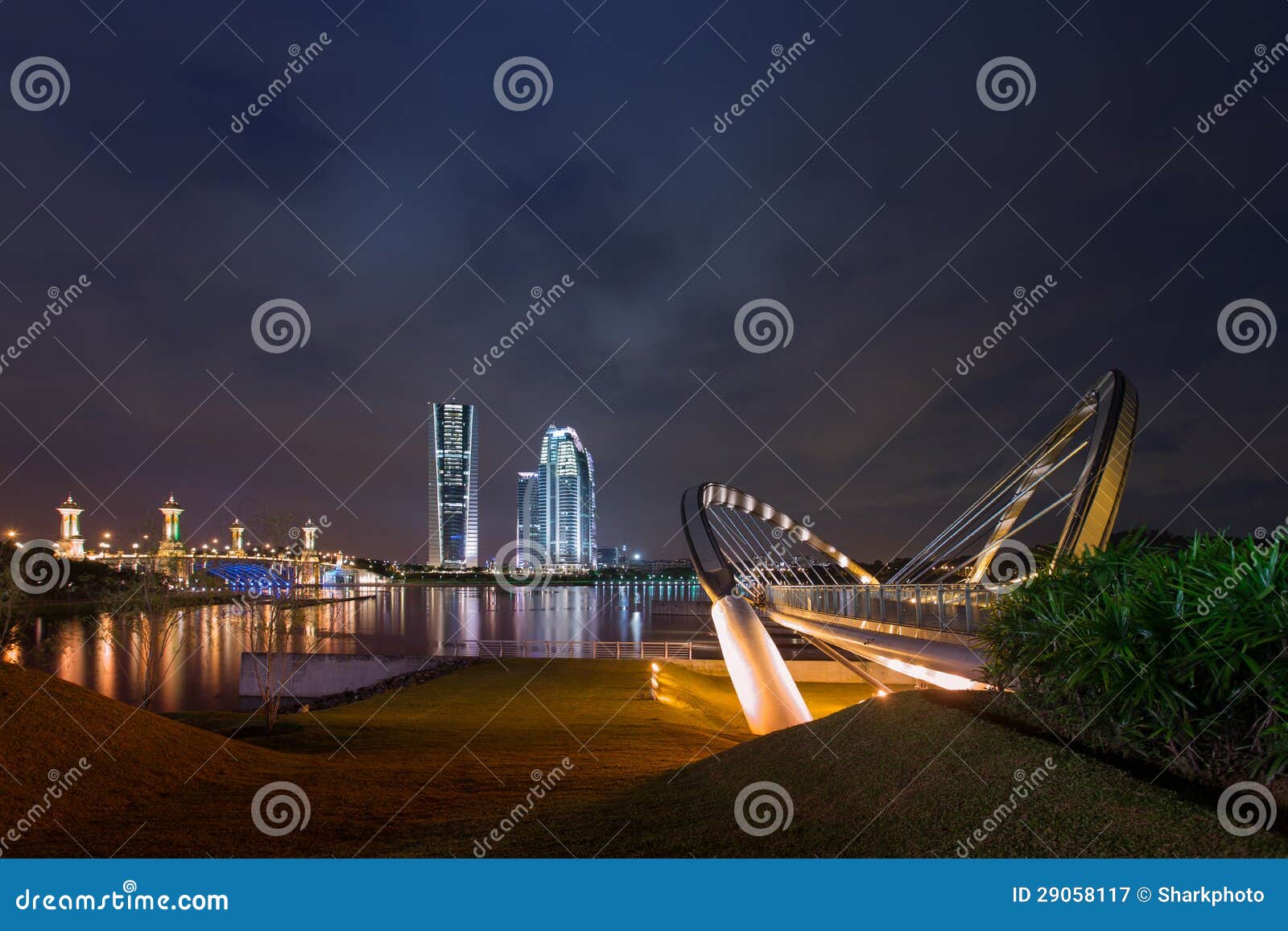 Putrajaya Bridge at Dawn stock image. Image of attire - 29058117