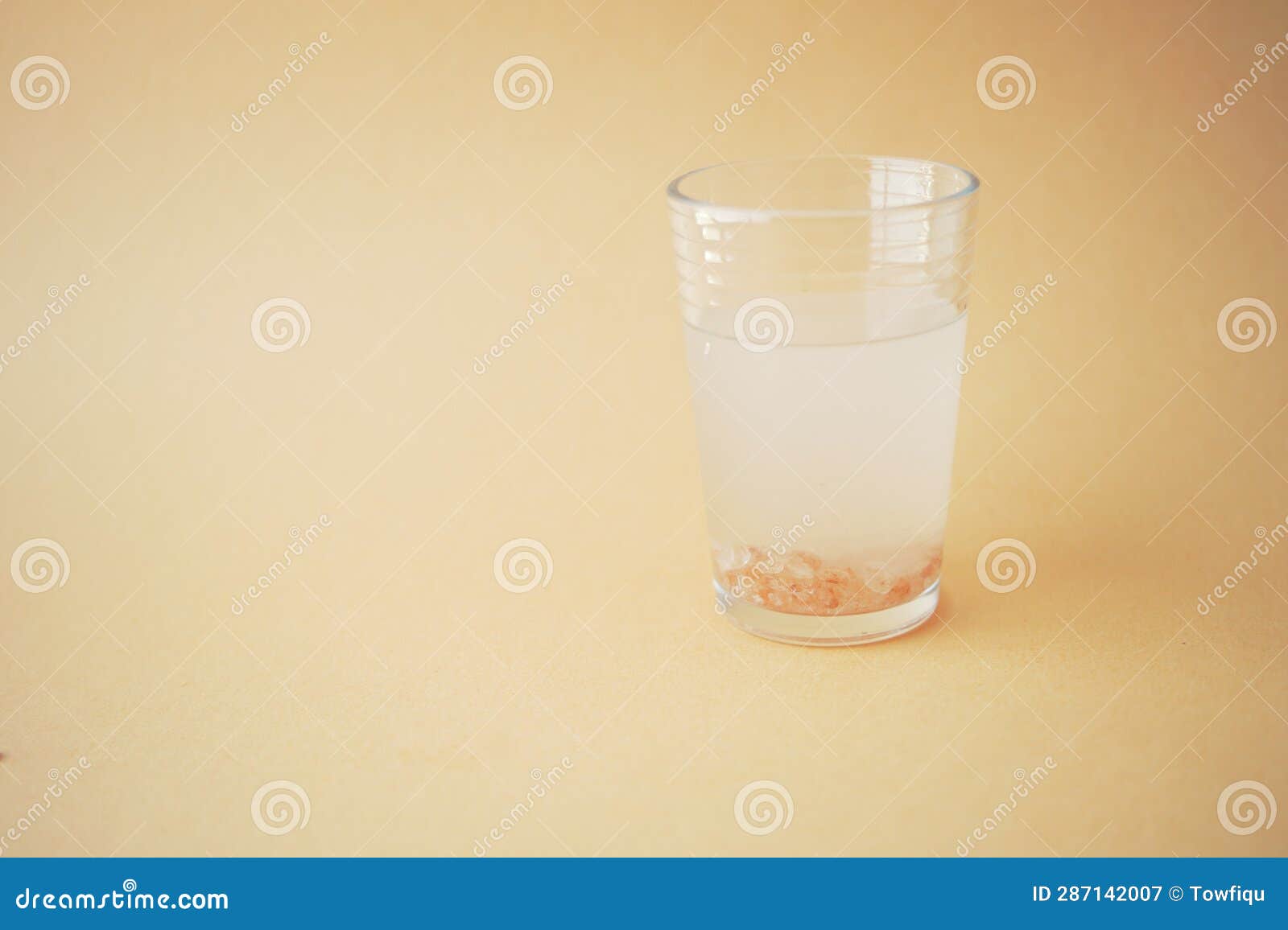 Putting Dried Pink Himalayan Salt in Water Stock Image - Image of ...