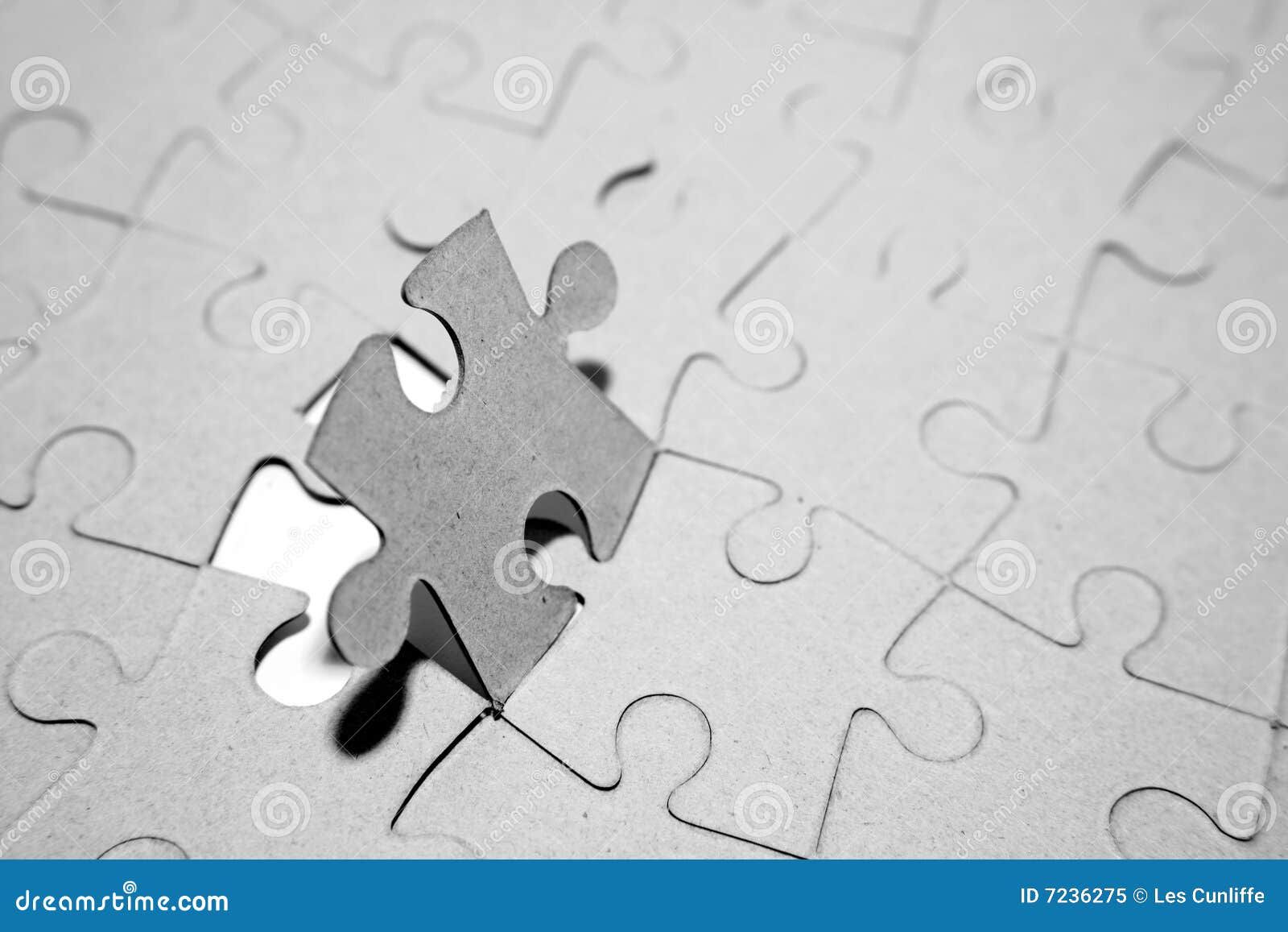 Puzzle image stock. Image du adhérence, manquer, couleur - 7236275
