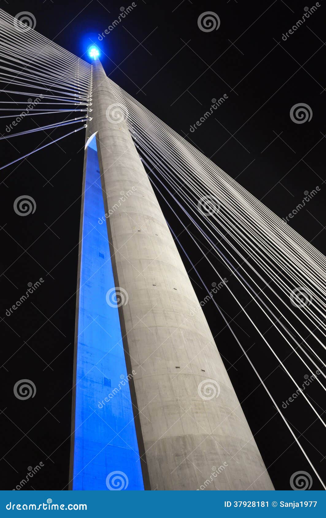 Pylon of the bridge stock image. Image of graceful, elegant - 37928181