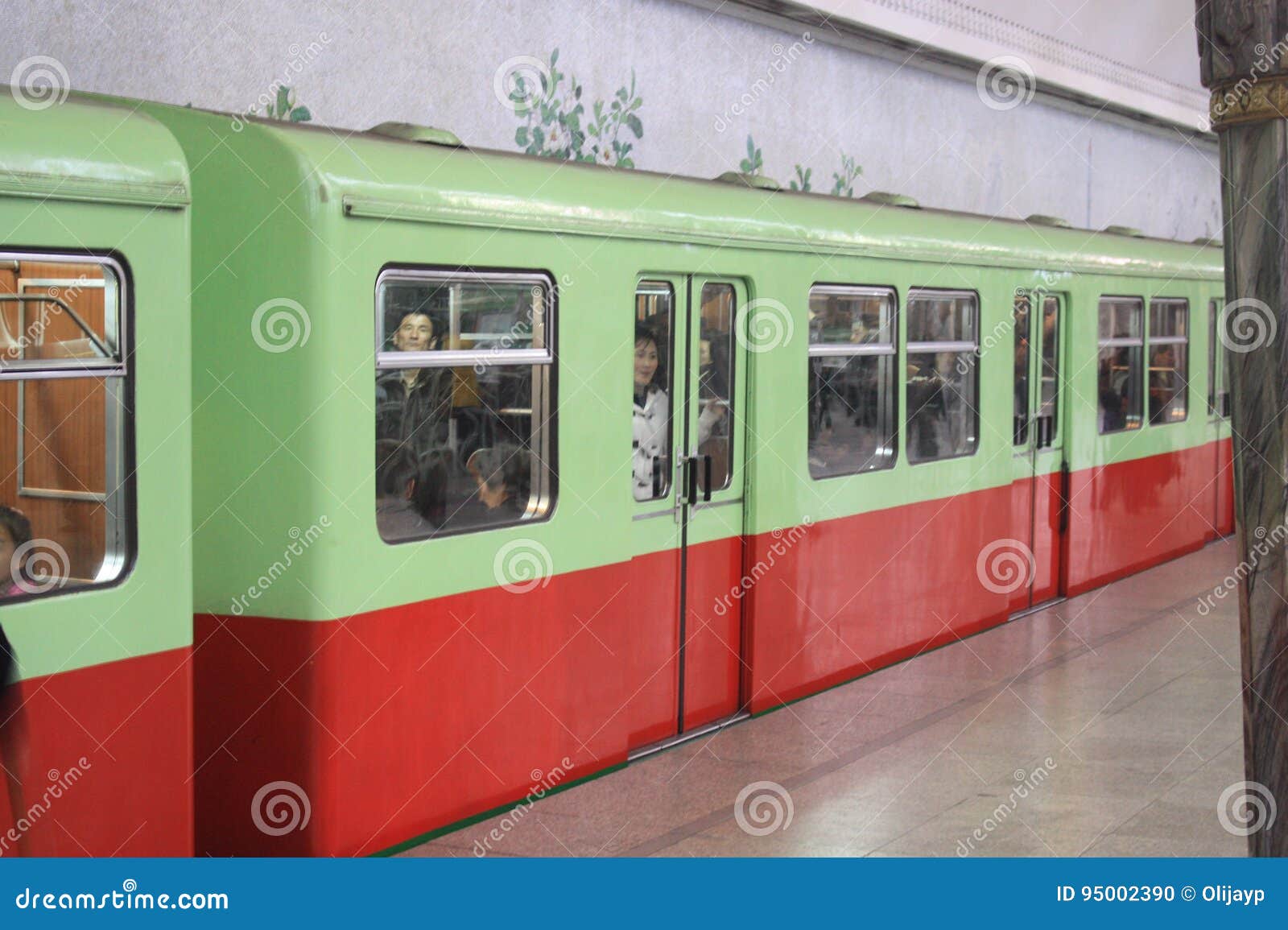Pyongyang subway editorial image. Image of subway, north - 95002390
